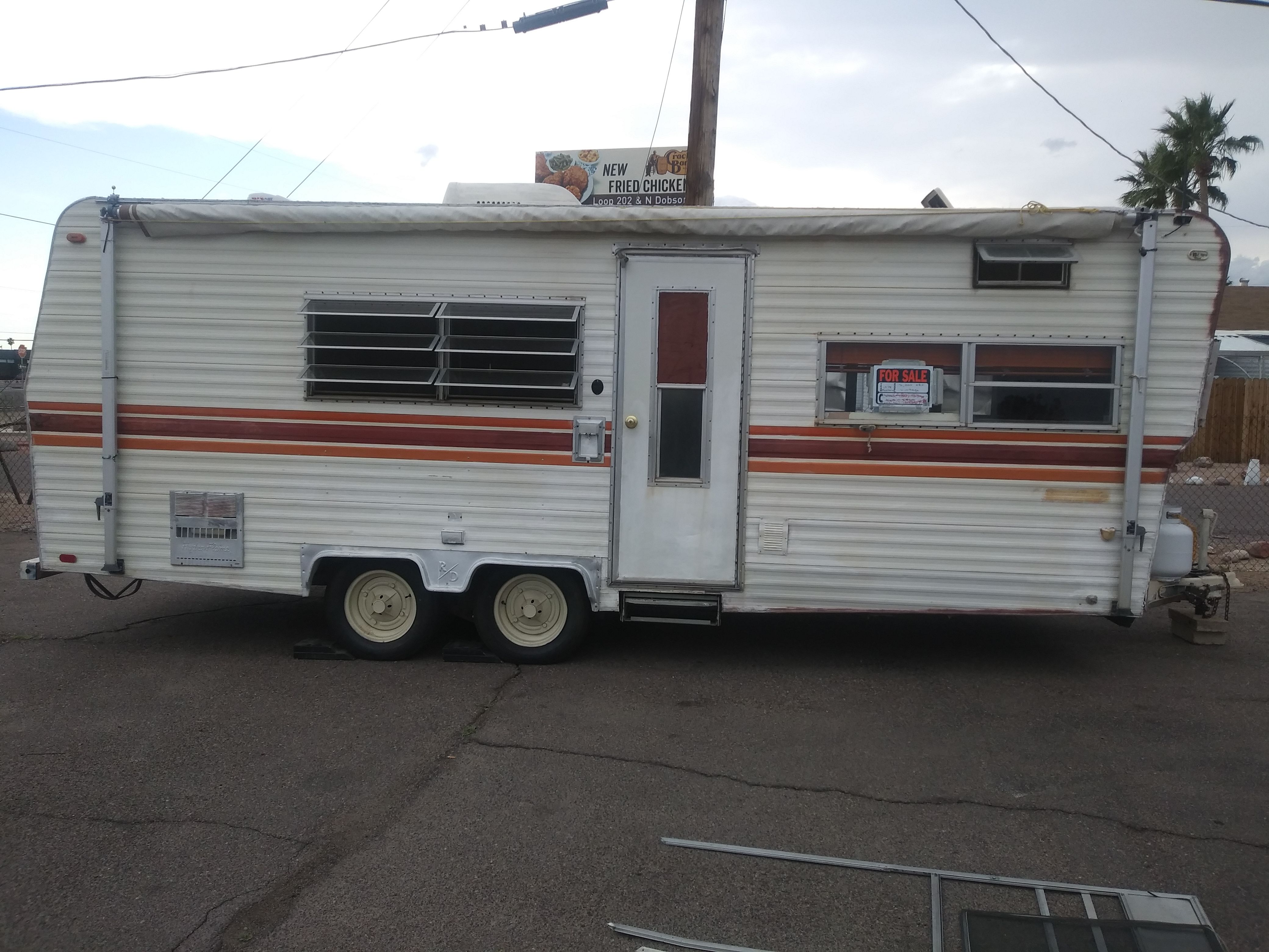 1978 Red Dale Vintage Travel Trailer for Sale in Mesa, AZ - OfferUp