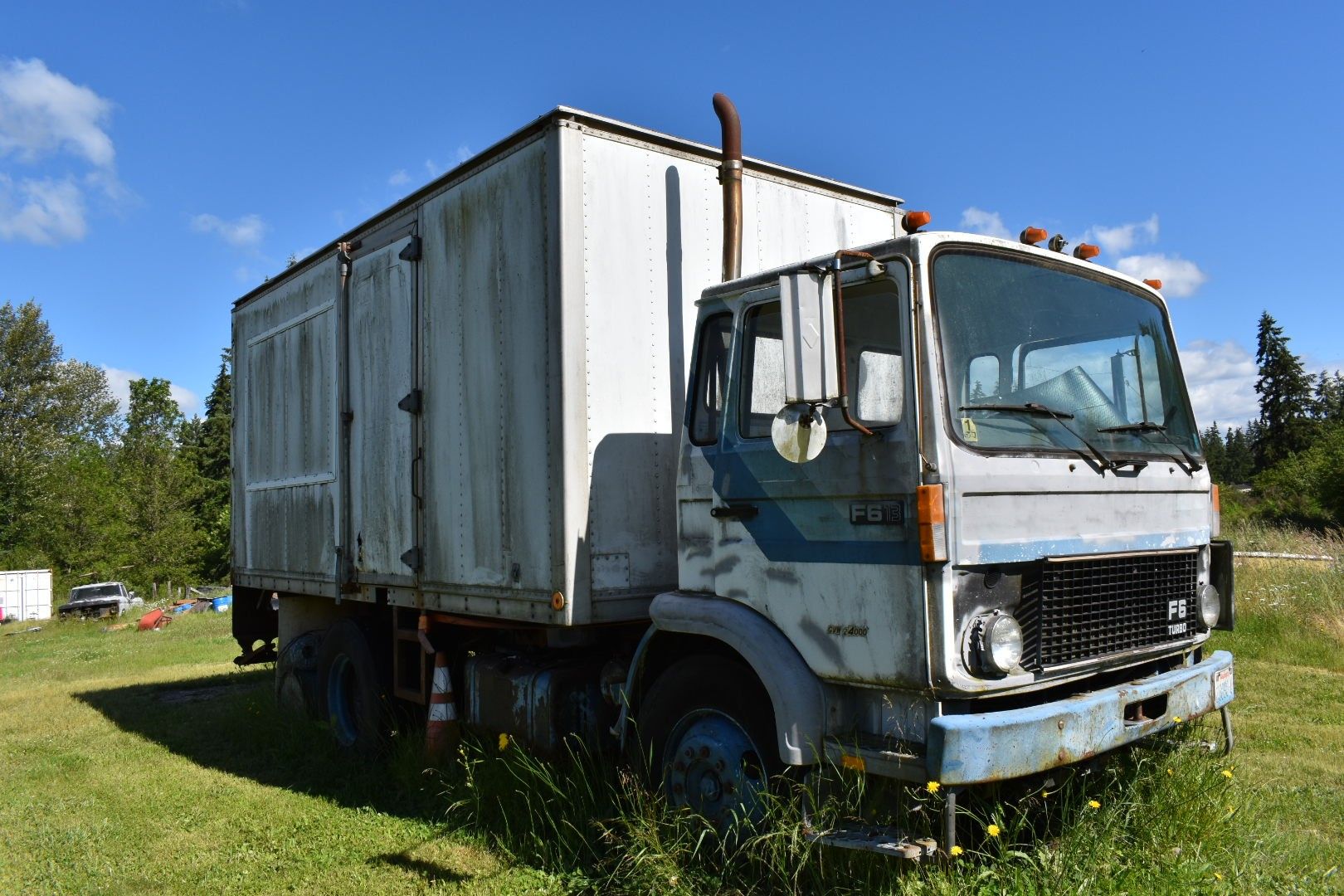 1984 Volvo F-613 for Sale in Roy, WA - OfferUp