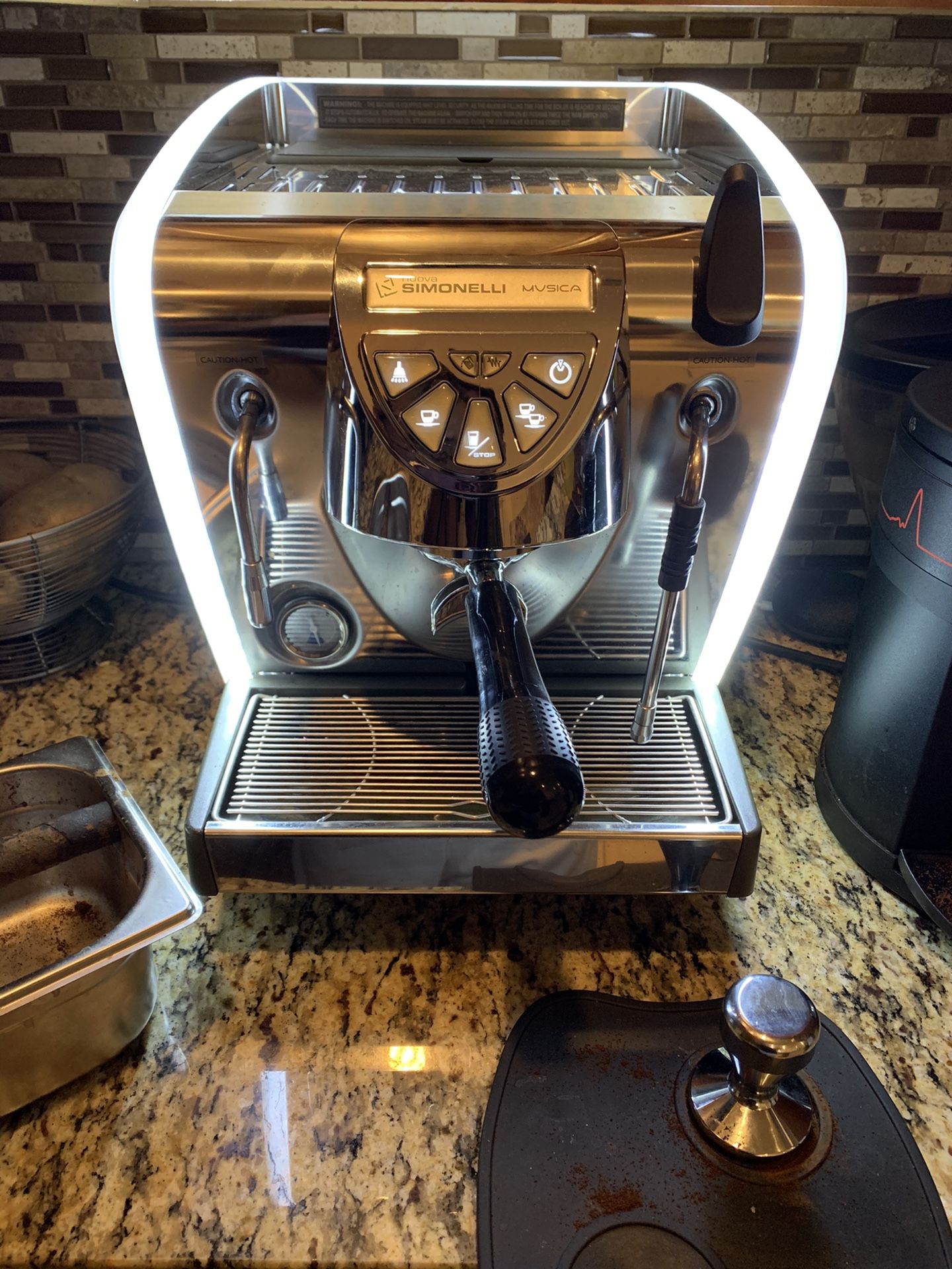 Nuova Simonelli Musica Espresso Machine for Sale in Pembroke Pines, FL ...