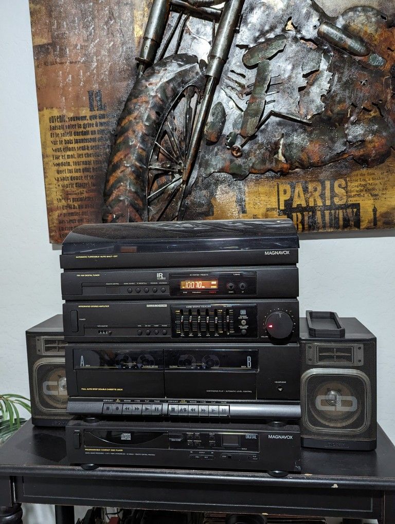 Magnavox Stereo System for Sale in Phoenix, AZ - OfferUp