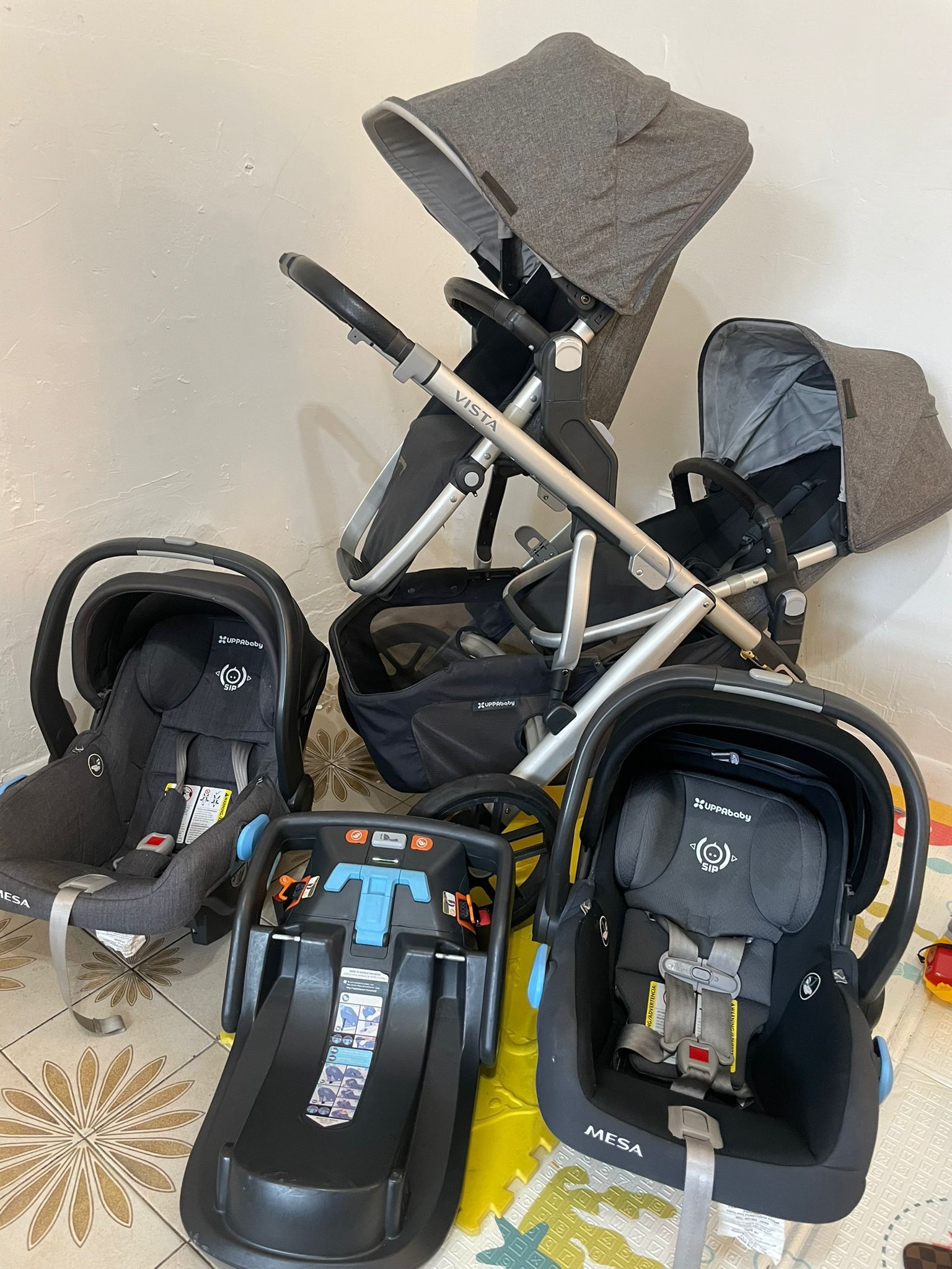 Uppa Baby V2 for Sale in Miami, FL - OfferUp