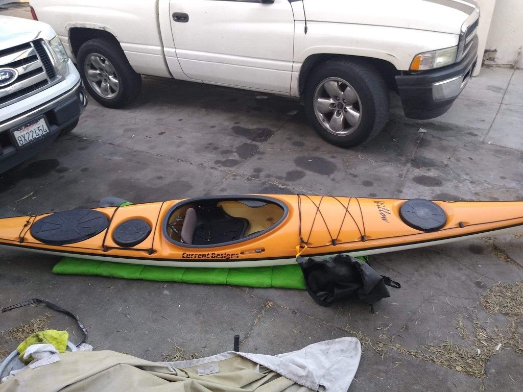 Kayak Current Designs - Willow for Sale in Los Angeles, CA - OfferUp