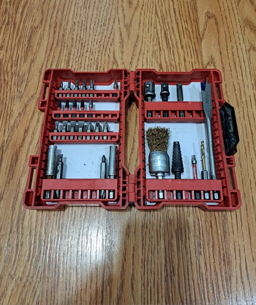 Milwaukee Impact Driver Bits Case for Sale in Auburn, WA - OfferUp