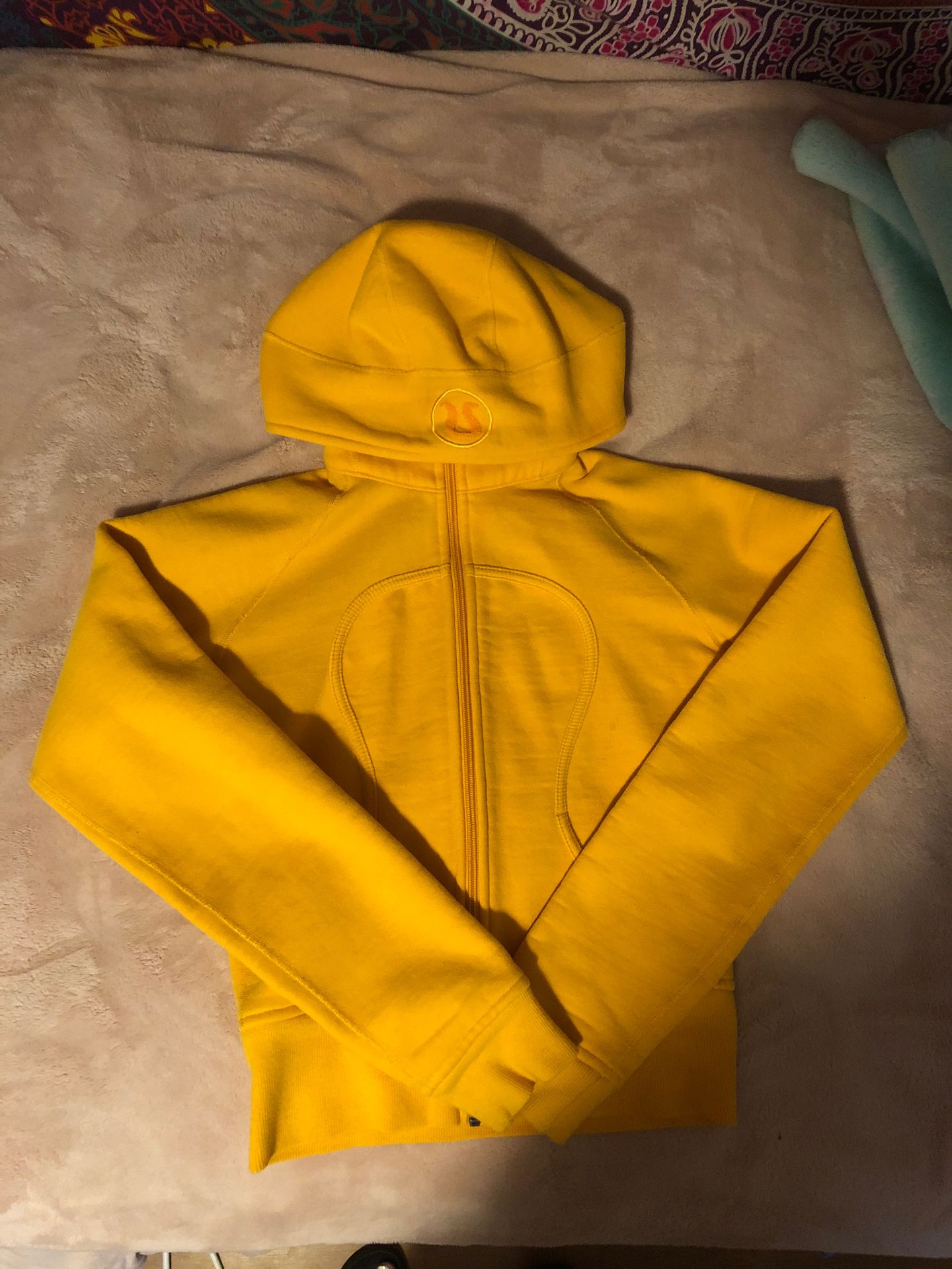Yellow Lululemon Zip Up for Sale in Bellevue, WA - OfferUp