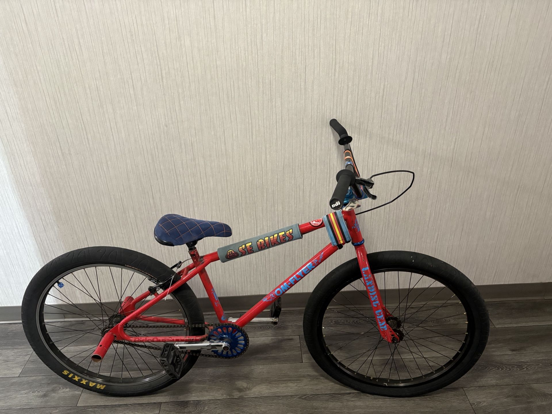 SE Bike 27 Inches for Sale in New York, NY - OfferUp