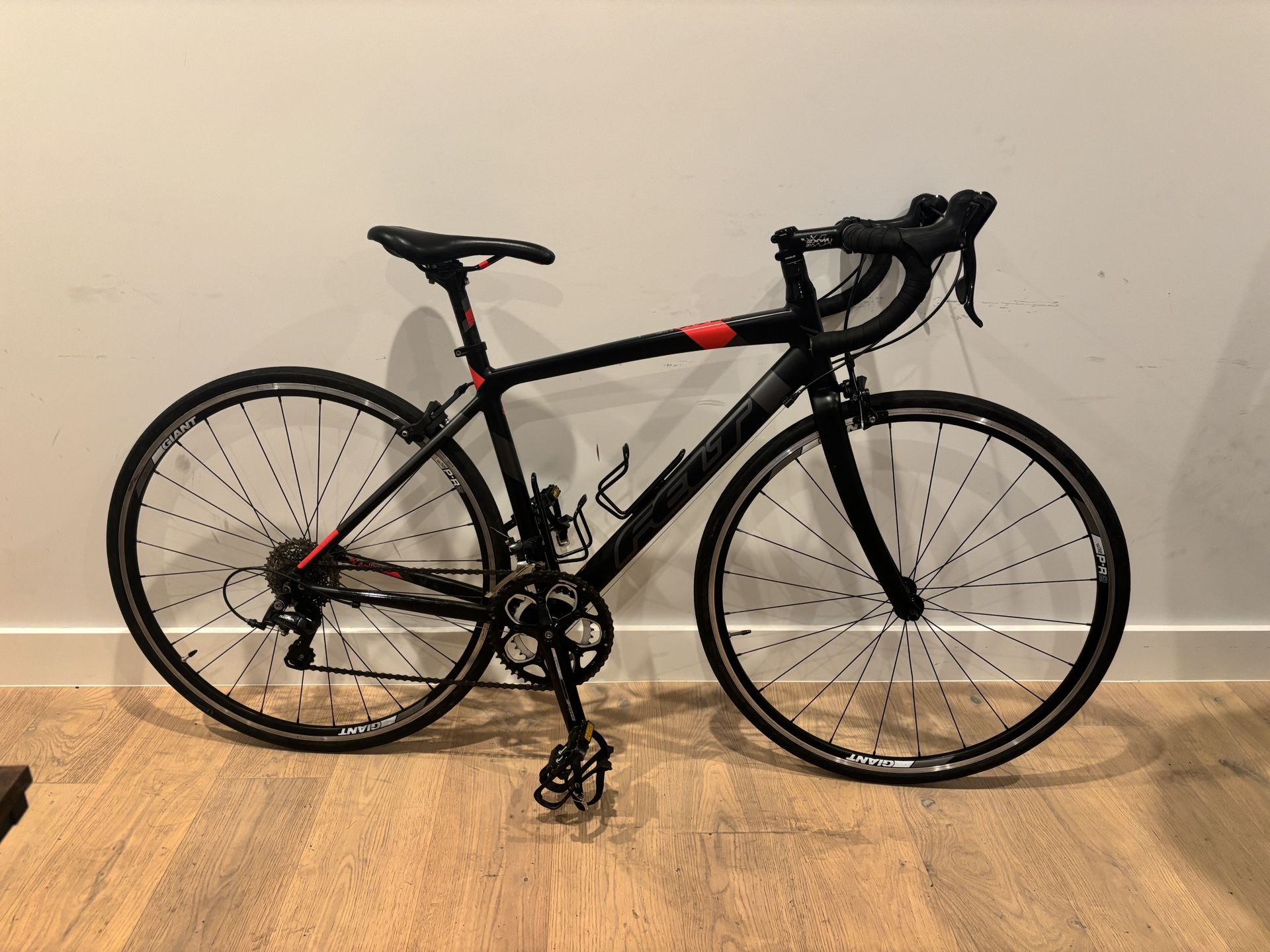 Felt ZW 95 Road Bike 47cm for Sale in Los Angeles, CA - OfferUp