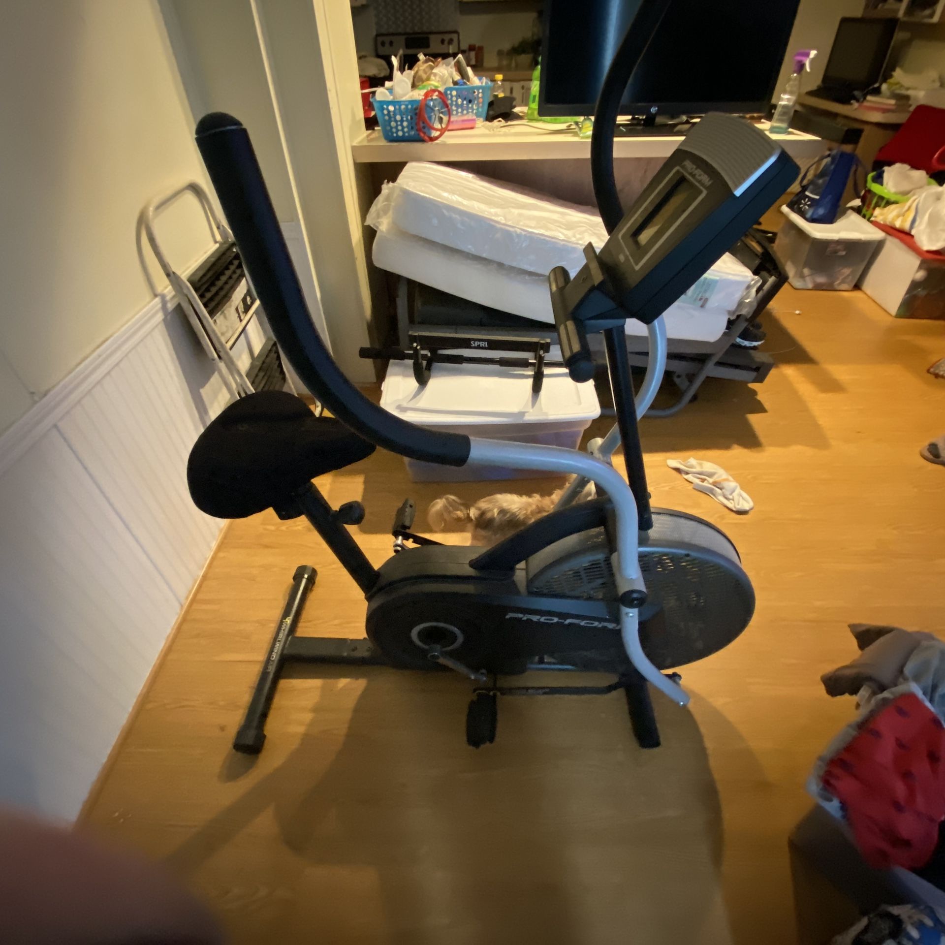 pro form exercise bike for Sale in Stuart, FL - OfferUp