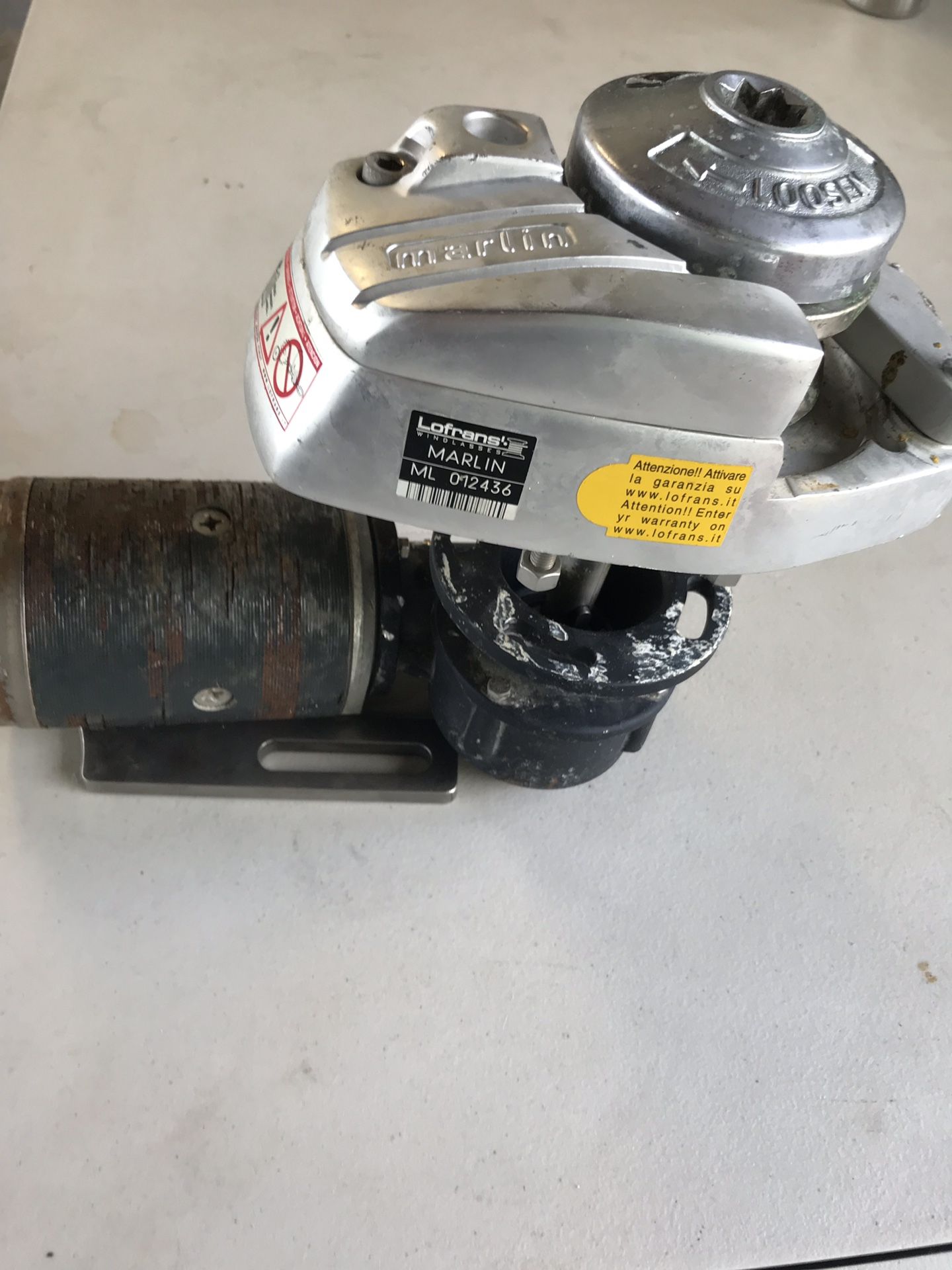 LOFRANS WINDLASSES MARLIN ML 012436 12vol 700W for Sale in Miami, FL ...