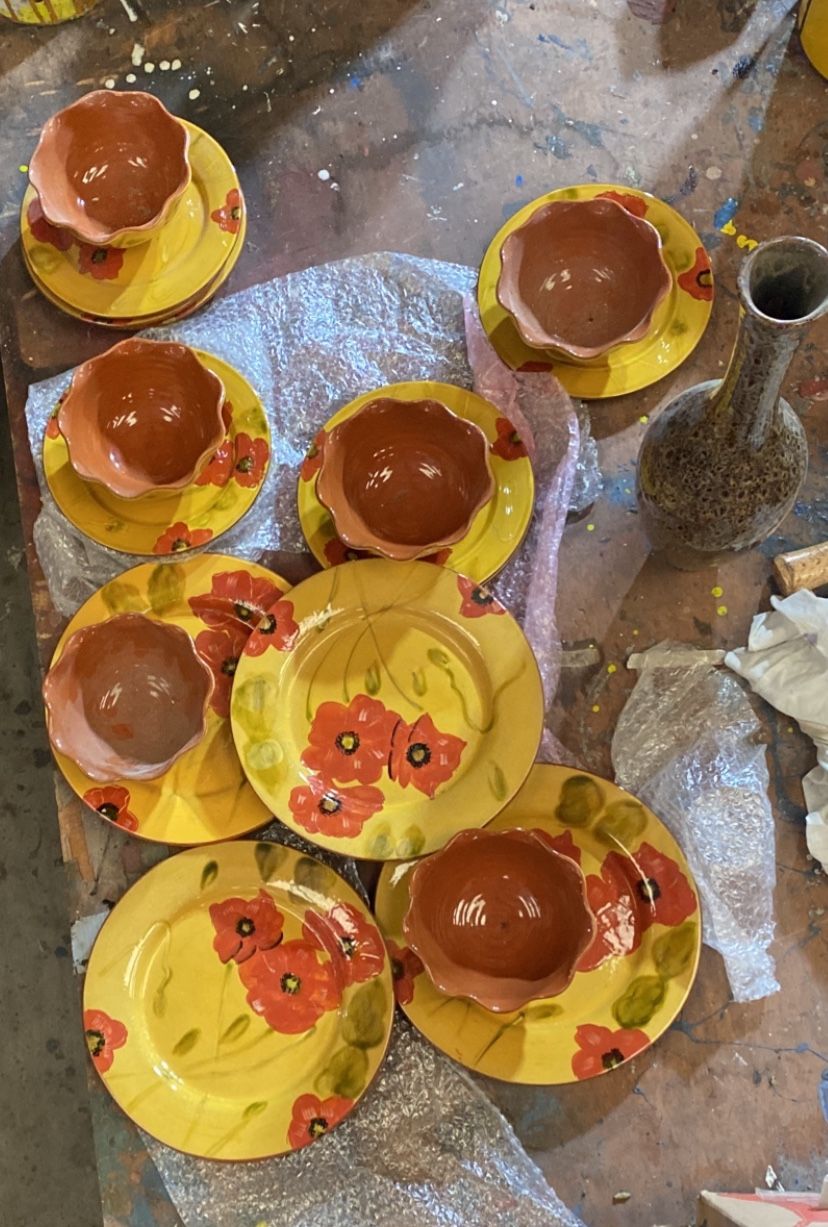 Kitchen Plates for Sale in Houston, TX - OfferUp