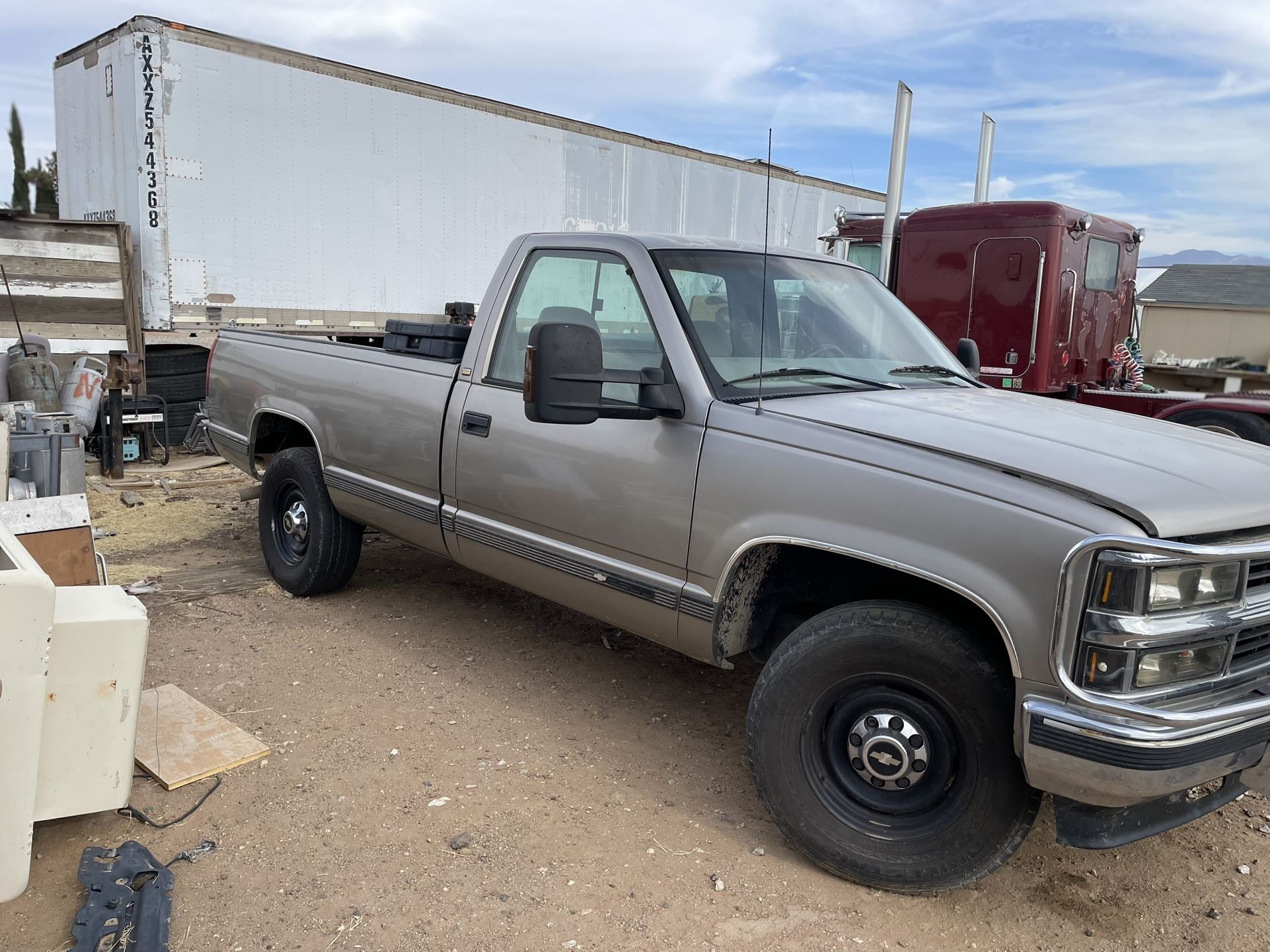 98 Silverado 2500 for Sale in Palmdale, CA - OfferUp
