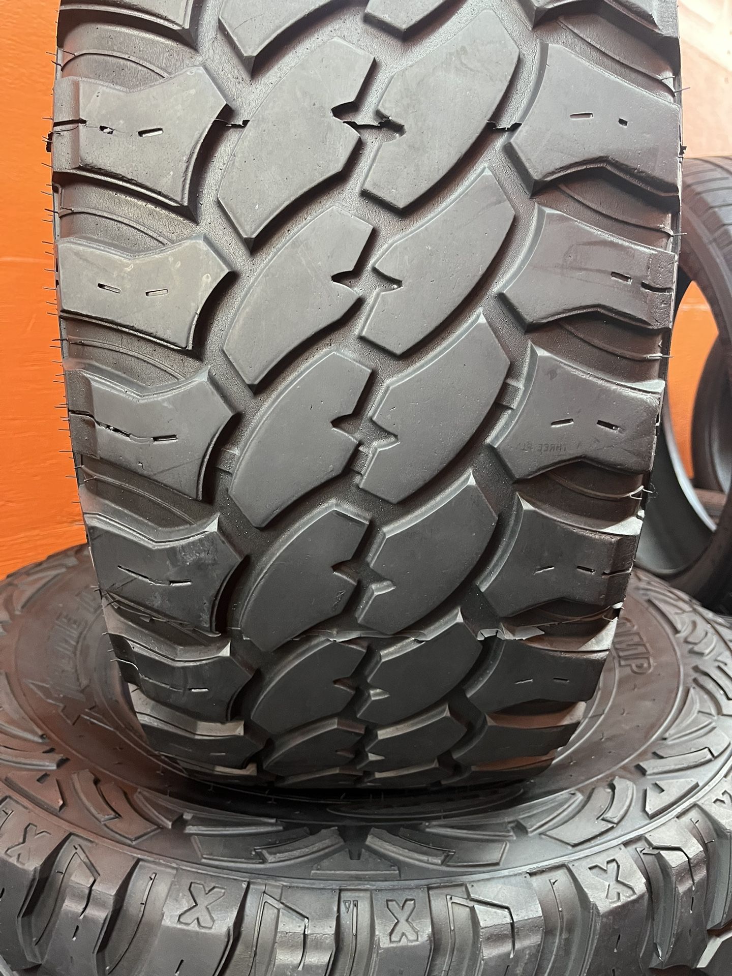 315/70R17 Pro Comp Extreme M/T Full Tire Set for Sale in Arlington, TX ...