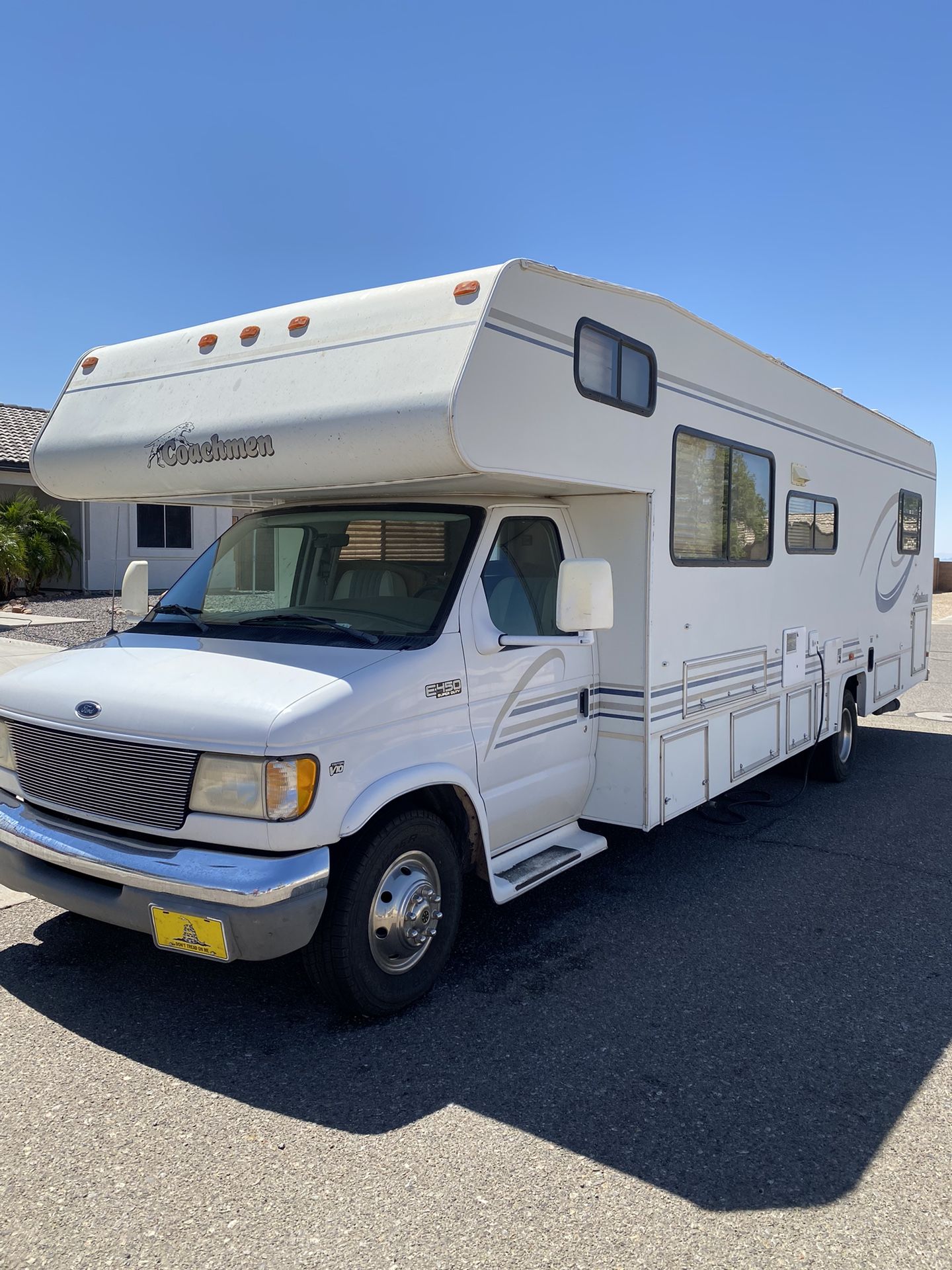 2000 Coachmen Leprechaun for Sale in Fort Mohave, AZ - OfferUp