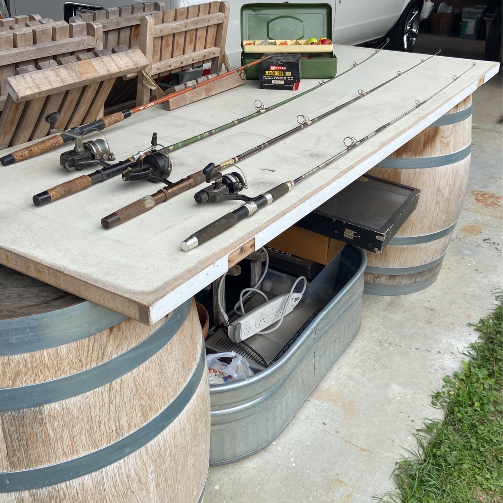 Fishing Polls & Tackle Box for Sale in Buena Park, CA - OfferUp