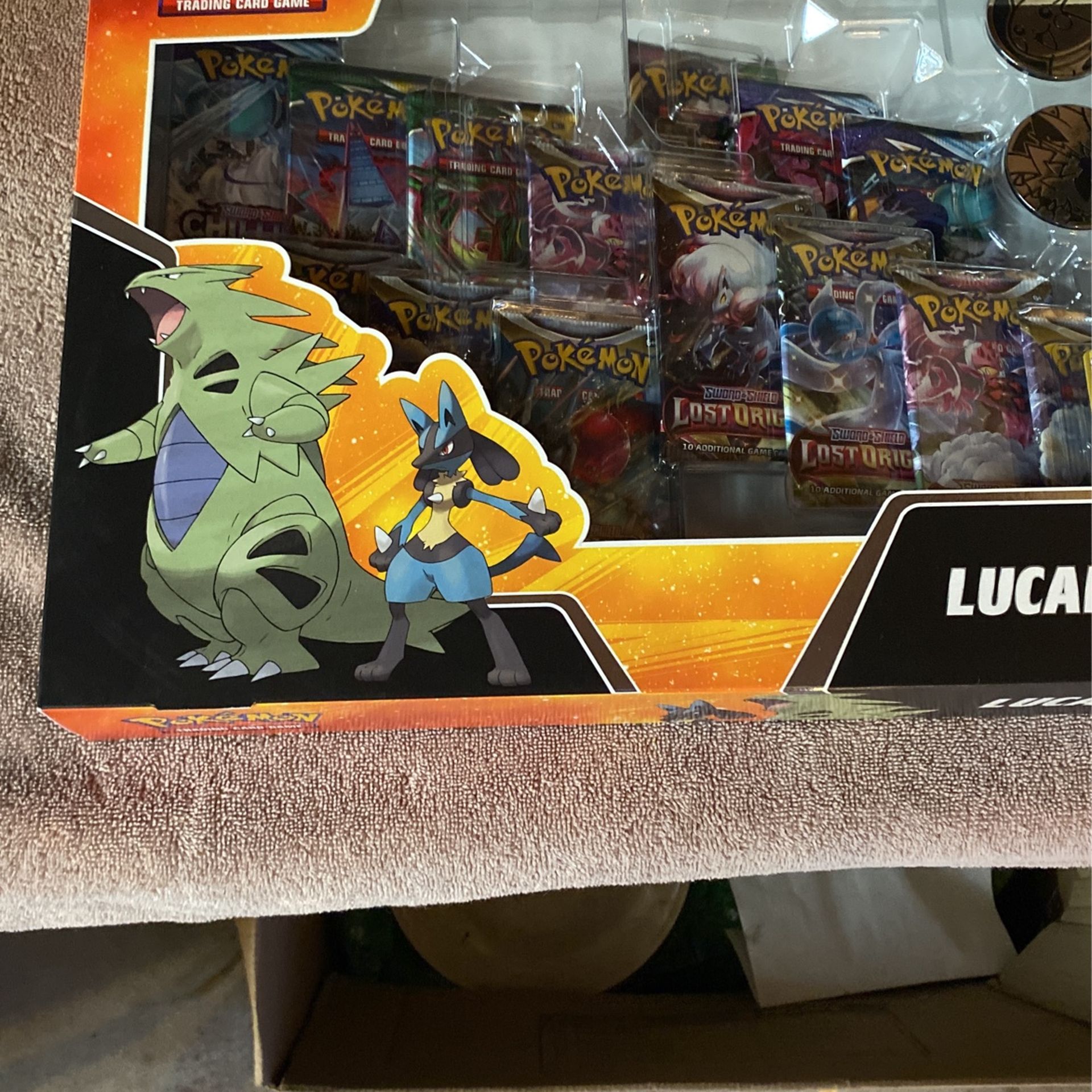 Pokemon Heavy Hitters 14 Packs And 5 Trick Or Trade Packs for Sale in ...