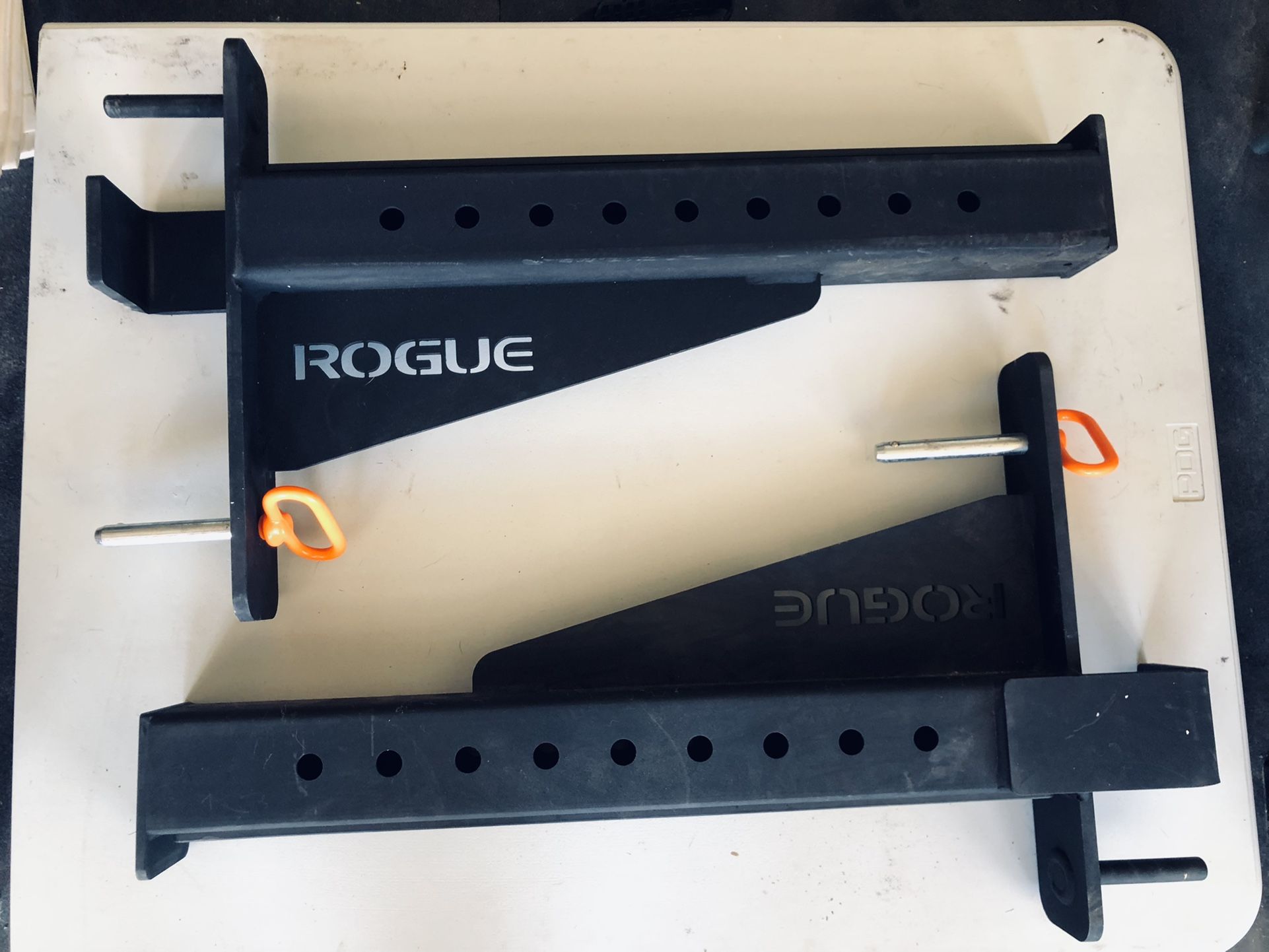 New Rogue Fitness SAML-24 MONSTER LITE SAFETY SPOTTER ARMS (PAIR) for ...