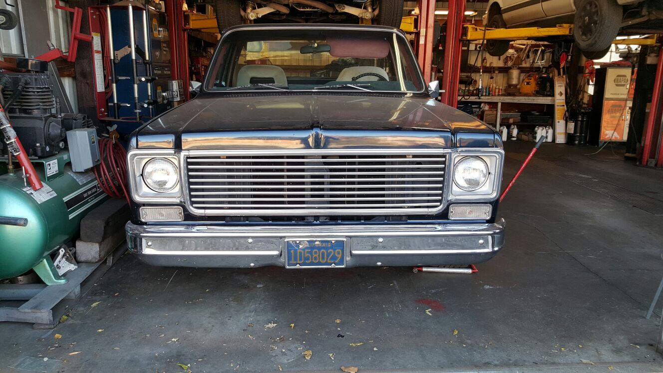 1976 chevy stepside...La camioneta Gris! for Sale in Sonoma, CA - OfferUp