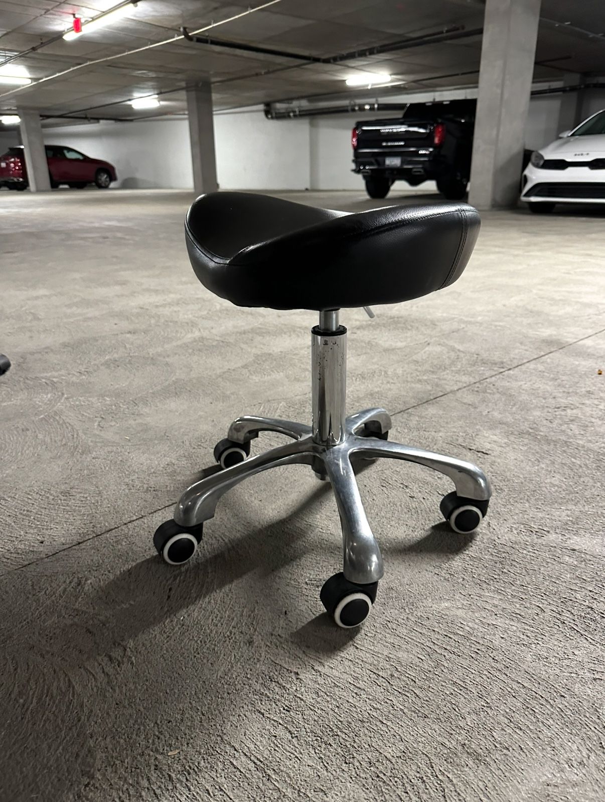 Saddle Stool Rolling Swivel Height Adjustable with Wheels. Saddle Chair ...