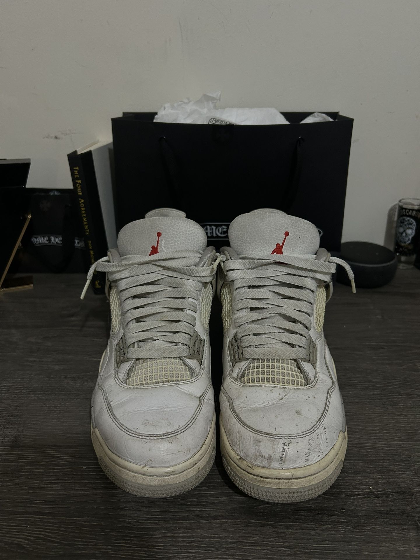 Jordan 4s Oreo Men’s 10 for Sale in Bonita, CA - OfferUp