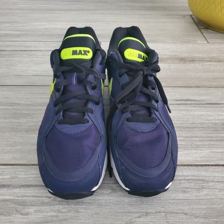 Nike Air Max Go Strong Black
