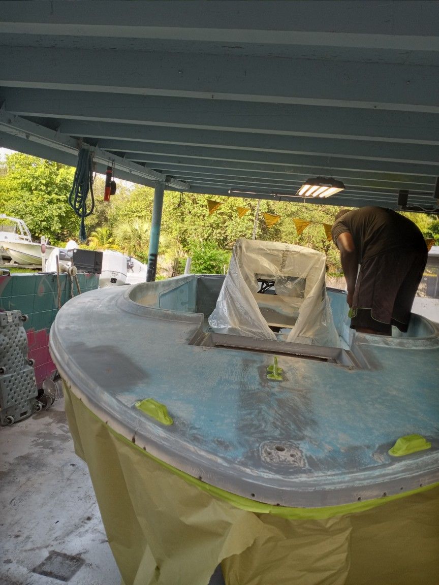 Full Paint Awlgrip /Awlcraft 2000 for Sale in Miami, FL - OfferUp