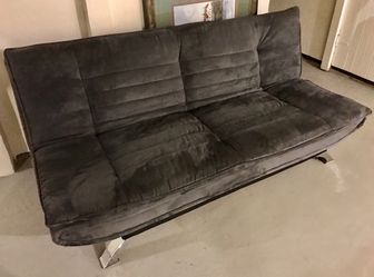 Calam Convertible Gray Sofa Sleeper Couch From Dania Clean Soft Comfy for Sale in Seattle WA OfferUp