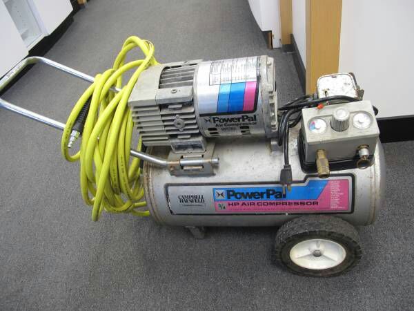 3/4 hp powerpal camphell hausfeld air compressor for Sale in Baldwin ...