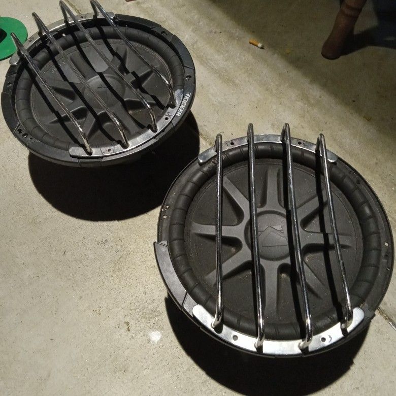 Two 12-in Kicker Subs for Sale in Tulare, CA - OfferUp