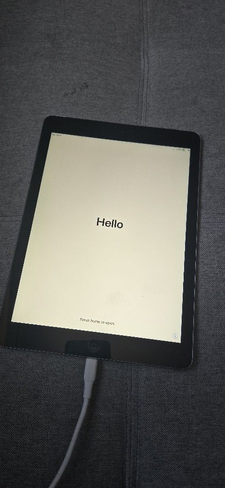 IPad A1475 for Sale in Los Angeles, CA - OfferUp