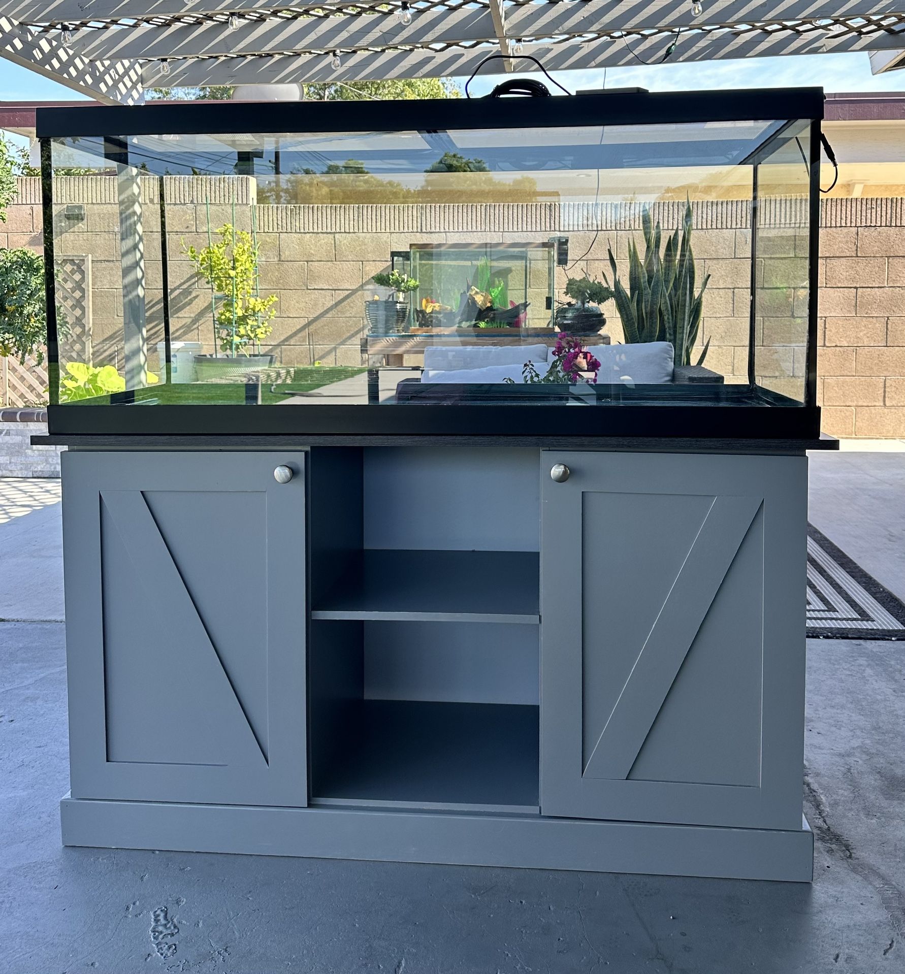 75 gallon fish tank for Sale in Anaheim, CA - OfferUp
