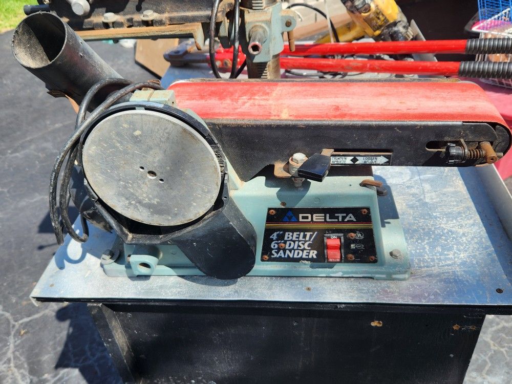 Delta Bench Sander for Sale in Pembroke Pines, FL - OfferUp