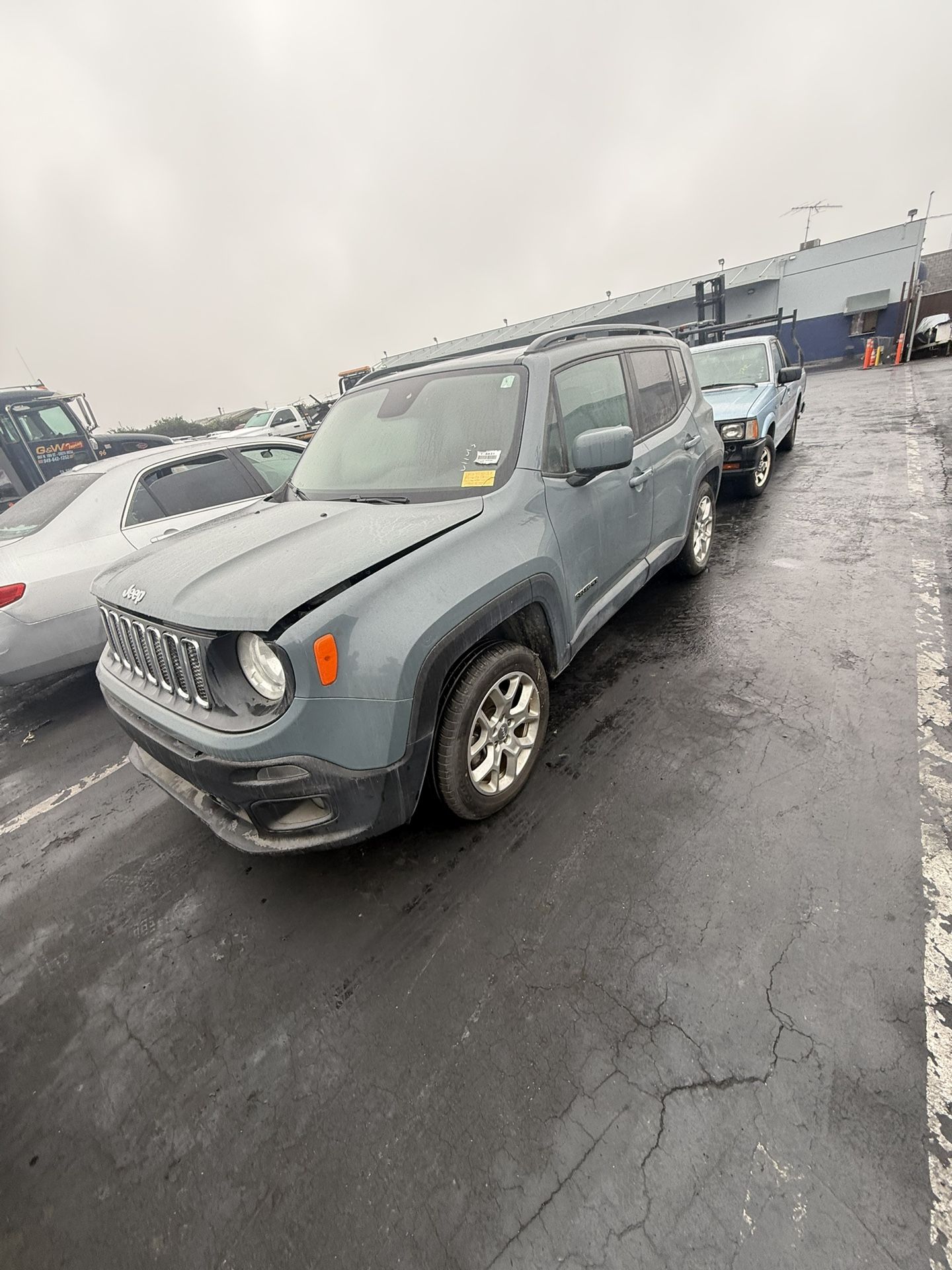 2017 Jeep Renegade for Sale in San Bernardino, CA - OfferUp
