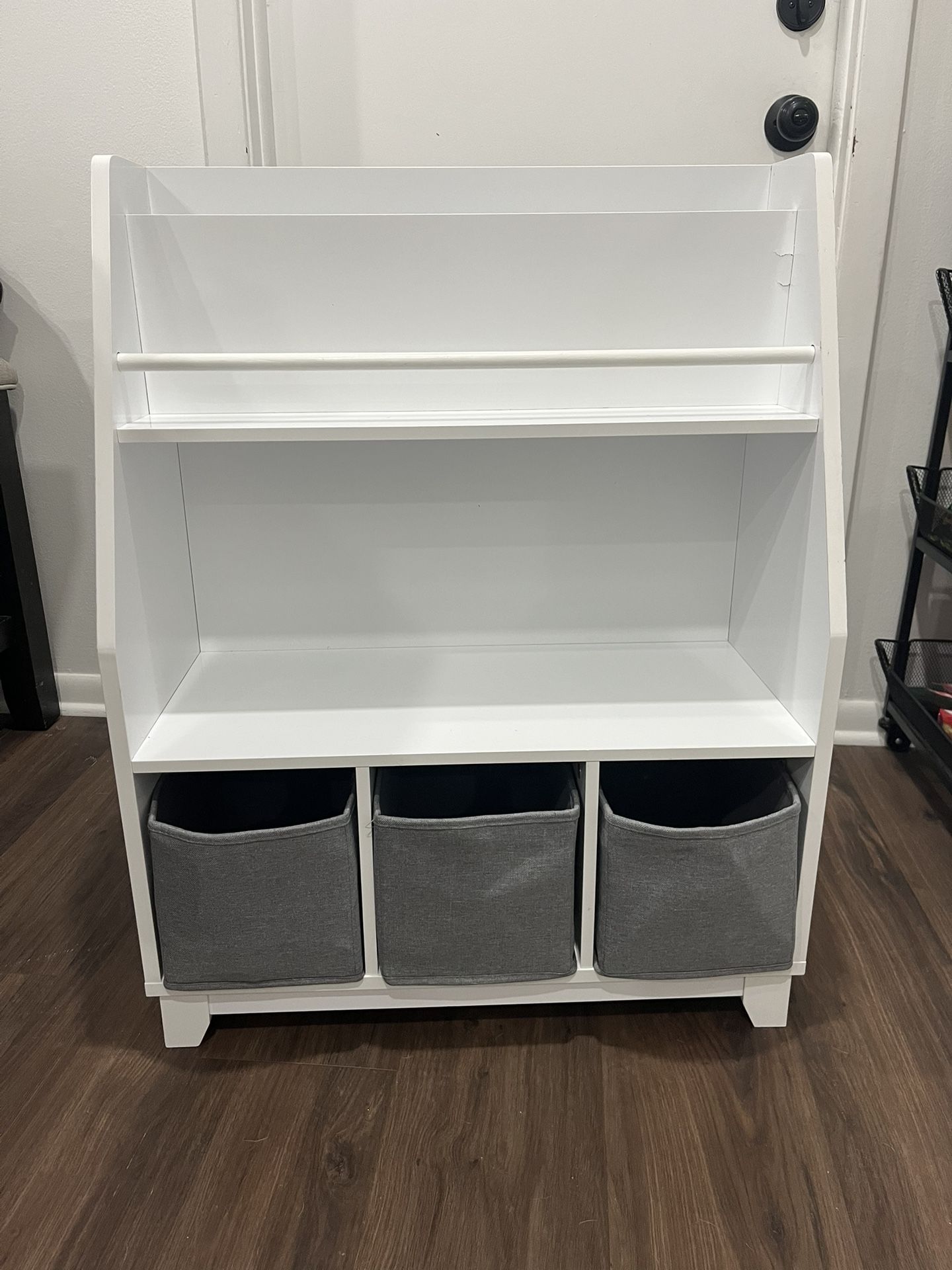 Toddler Book Shelf/cubby for Sale in Ontarioville, IL - OfferUp