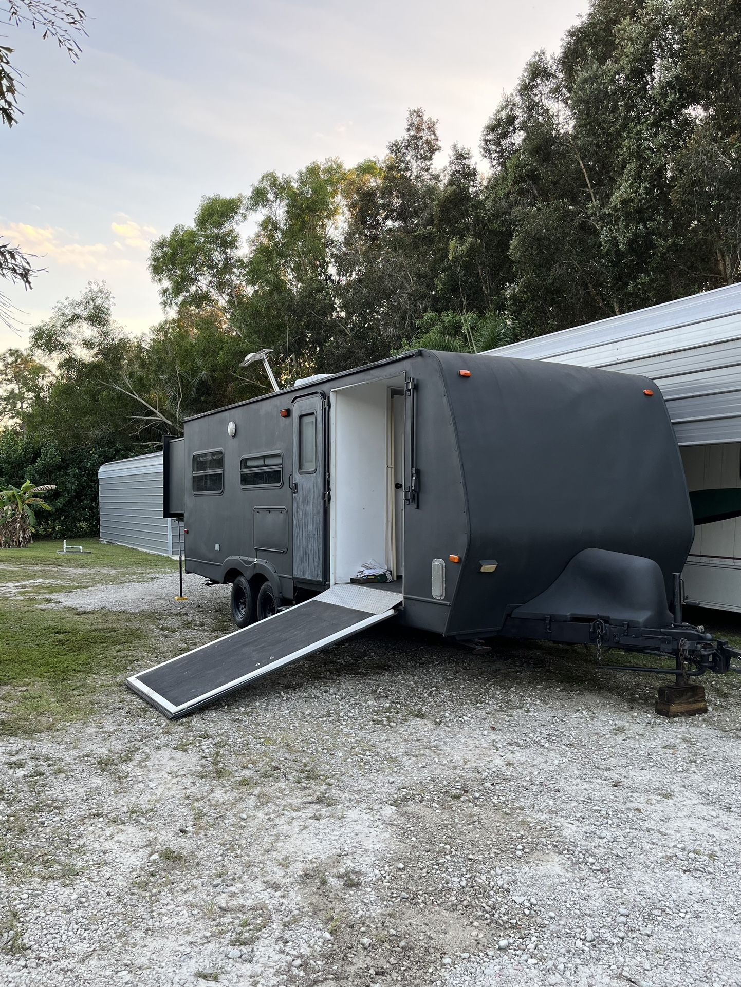 2006 Keystone Outback Kargoroo for Sale in Pembroke Pines, FL - OfferUp
