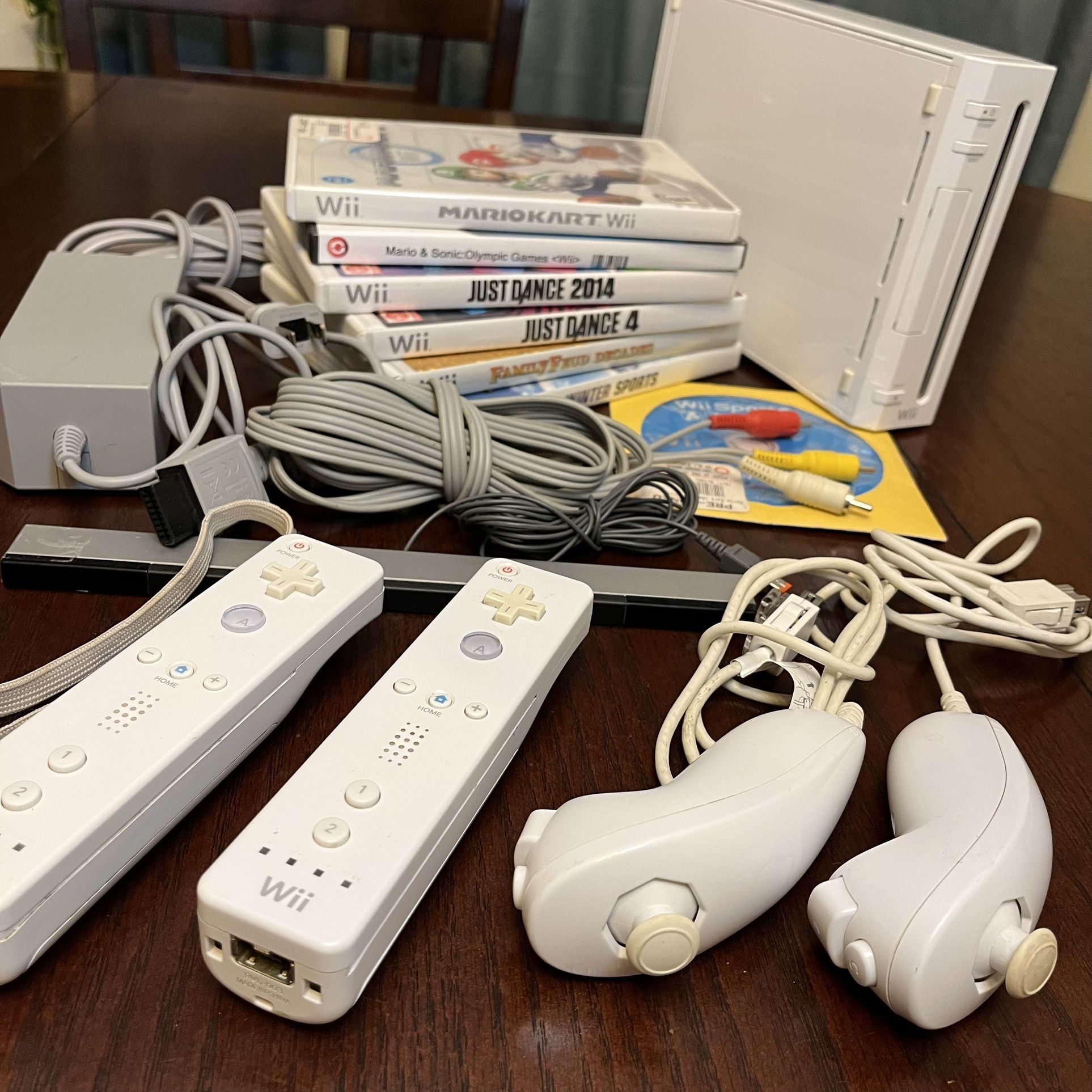 Nintendo Wii Bundle for Sale in San Antonio, TX - OfferUp