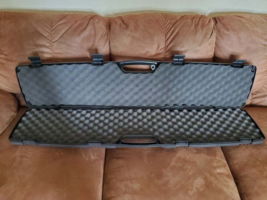 Hard Shell Case With Soft Inserts for Sale in Tucson, AZ - OfferUp