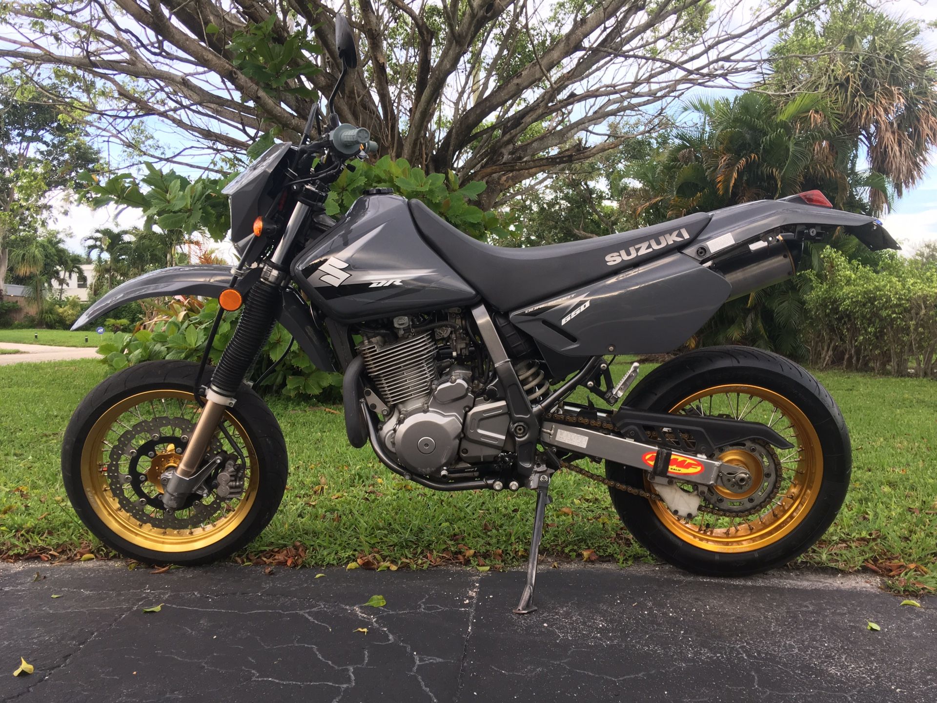 Suzuki DR650 supermoto street legal motorcycle 2015 for Sale in Fort ...