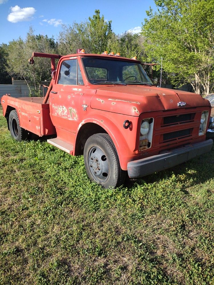 1967 Chevy C50 for Sale in Arrowhed Farm, CA - OfferUp