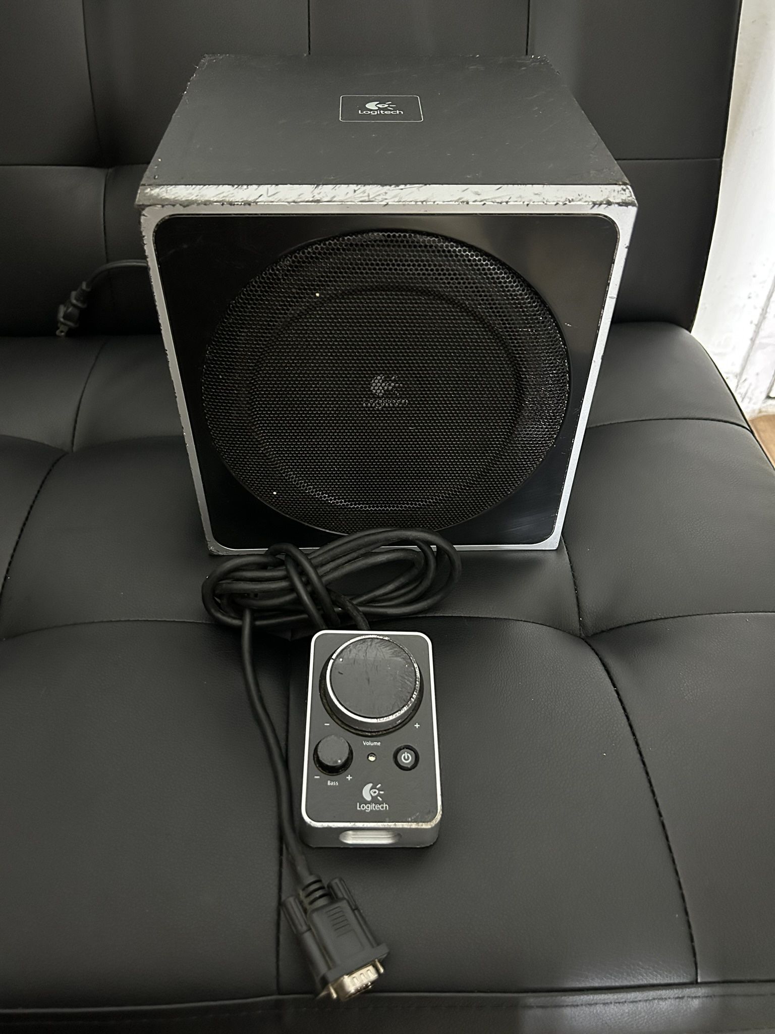 Logitech Z4 Subwoofer for Sale in Tampa, FL - OfferUp