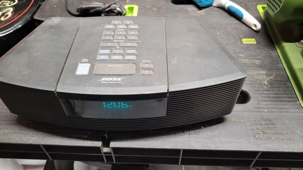Bose Wace Radio With Cd & Remote for Sale in Menifee, CA - OfferUp