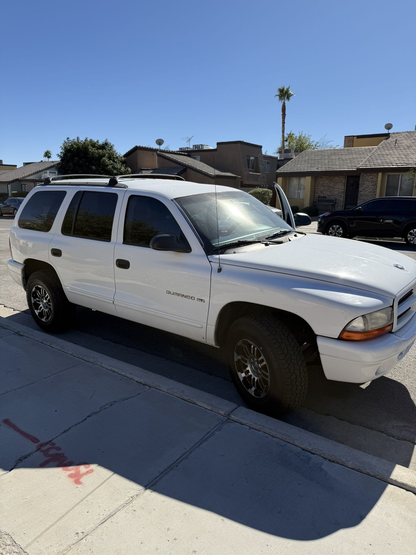 2001 Dodge Durango for Sale in Las Vegas, NV - OfferUp