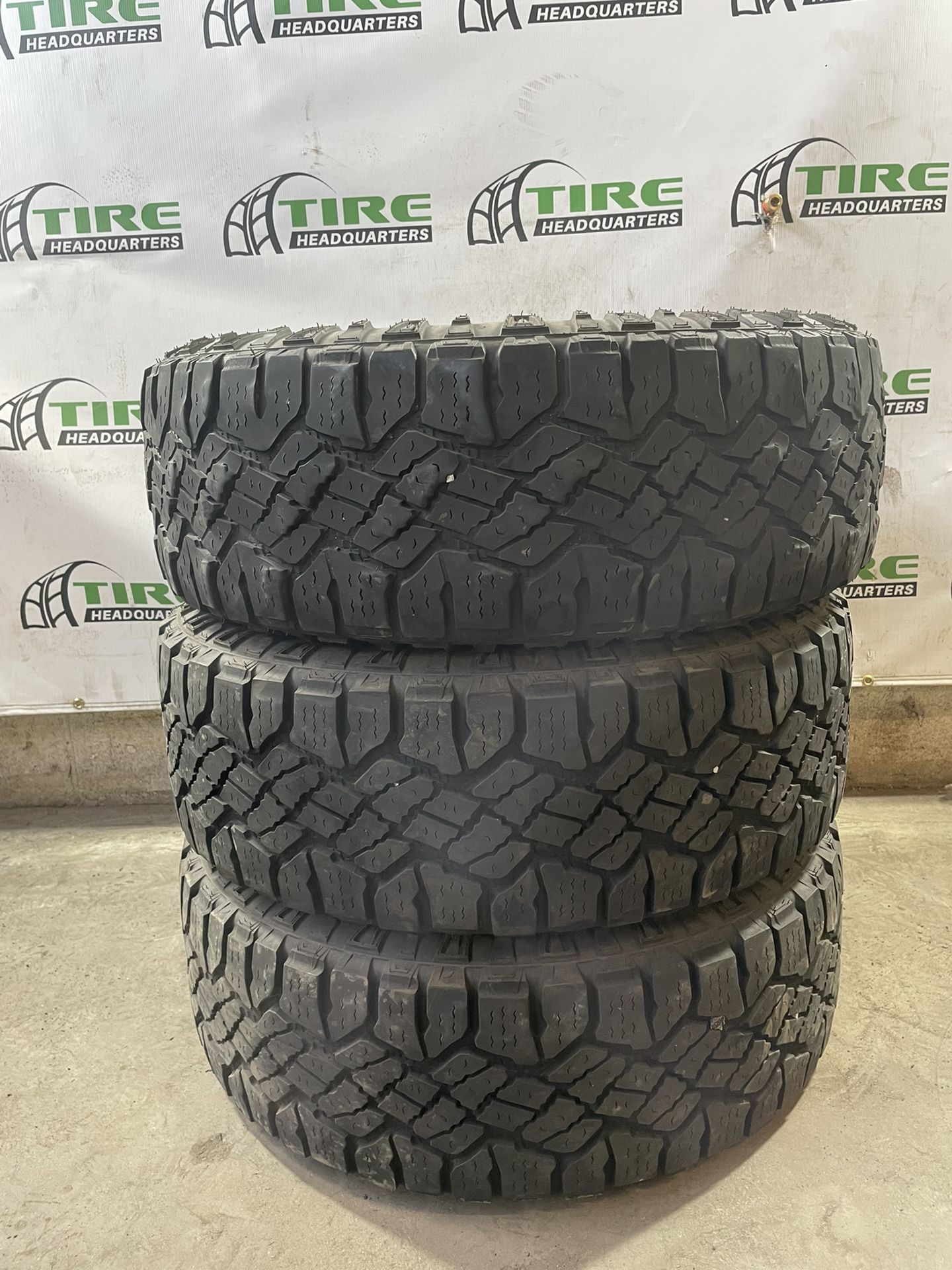 265 70 16 265/70R16 Goodyear Wrangler Duratrac Used All Terrain Set Of Three (3) for Sale in ...