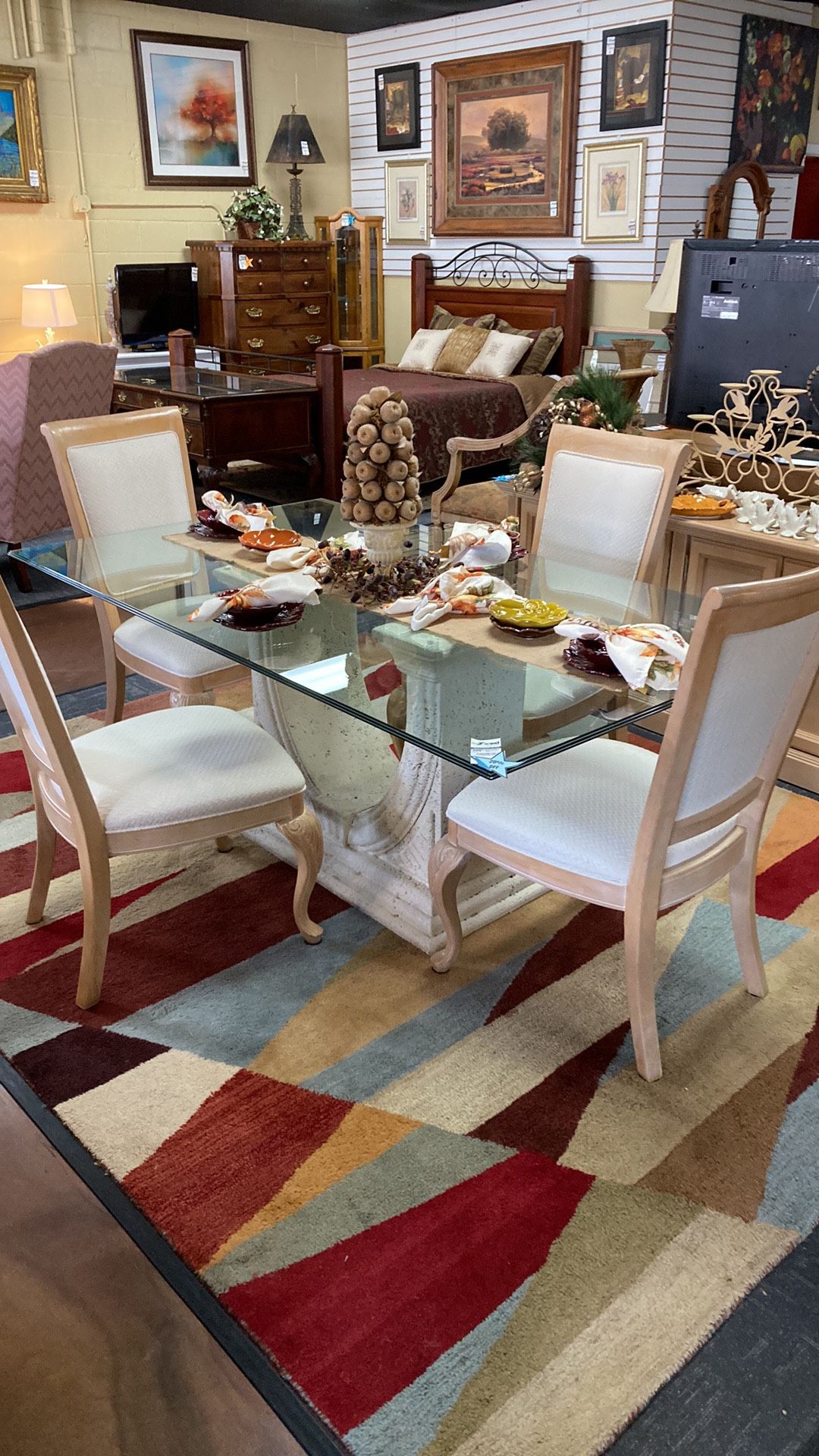 Haverty’s 6’ Glass Table W/4 Chairs for Sale in Marietta, GA - OfferUp