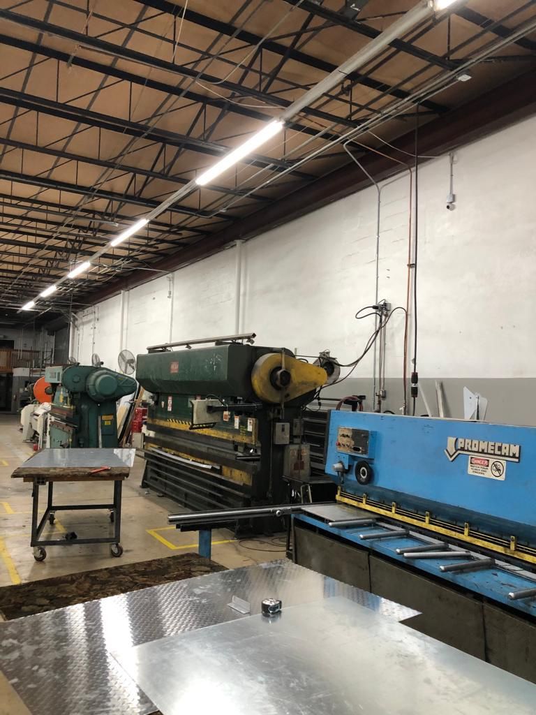 10’ Hydraulic Shear Promecam for Sale in Hialeah, FL - OfferUp