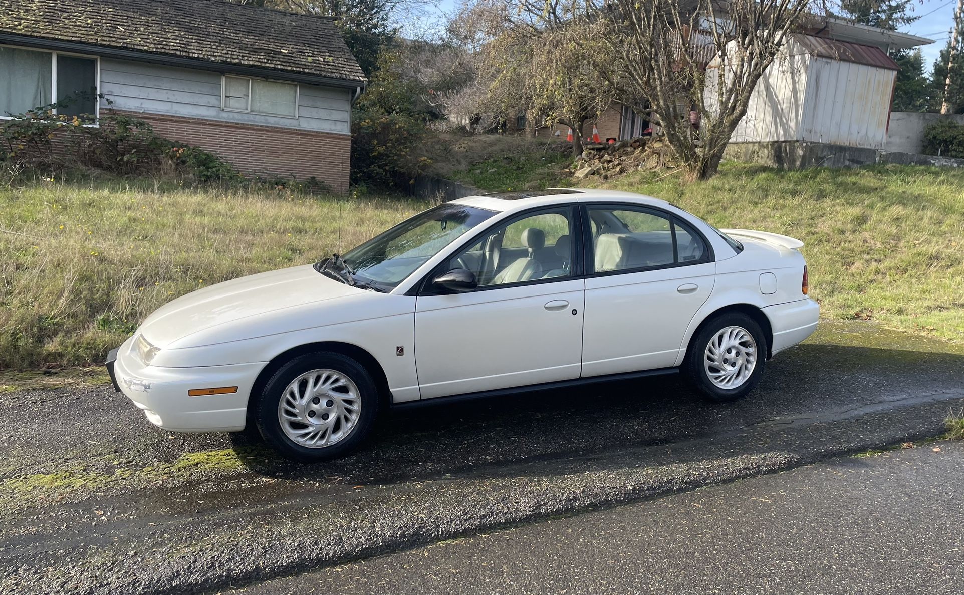 1998 Saturn SL2 for Sale in Everett, WA - OfferUp