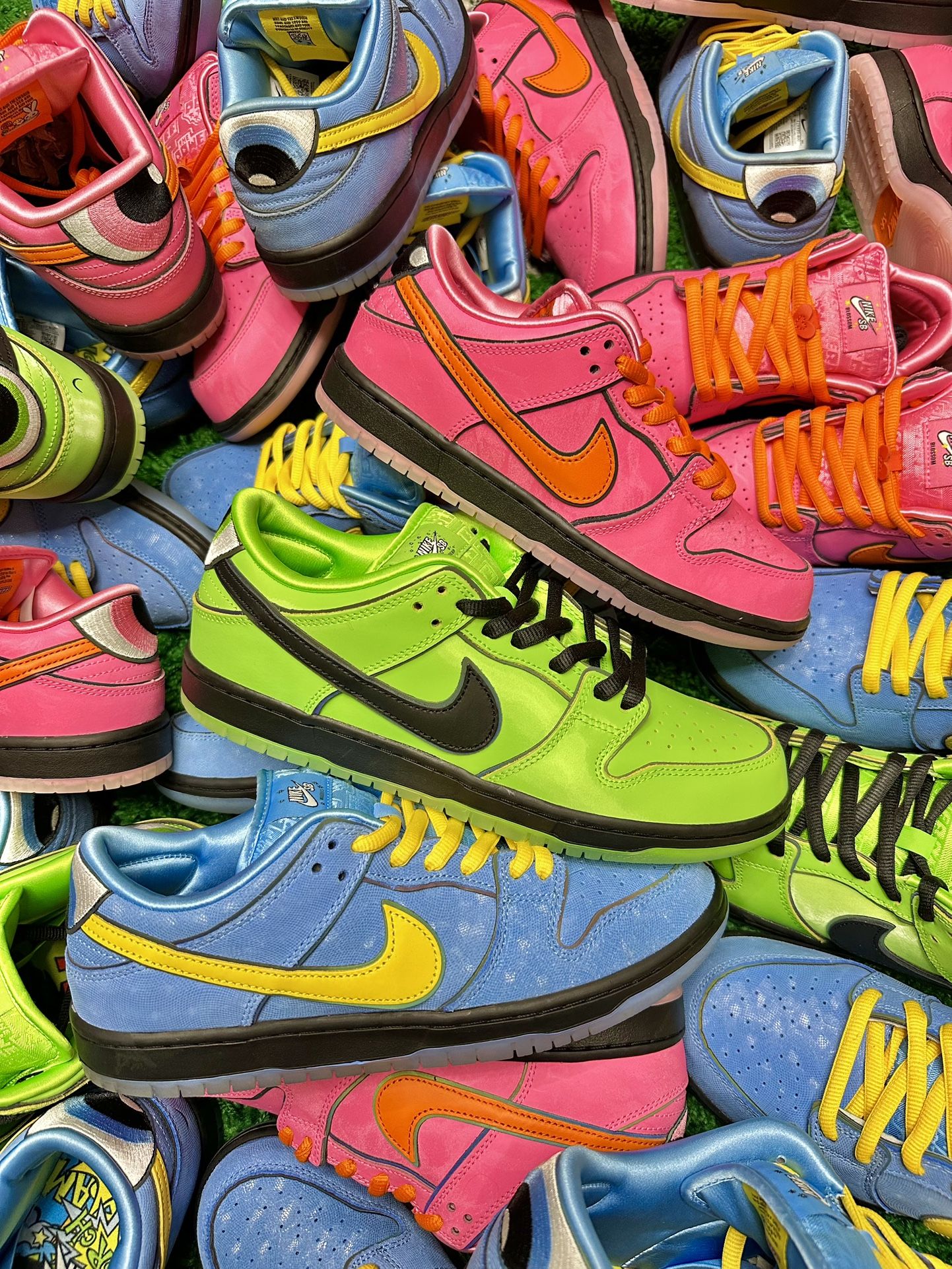 Power Puff SB Nike Dunk for Sale in Riverside, CA - OfferUp