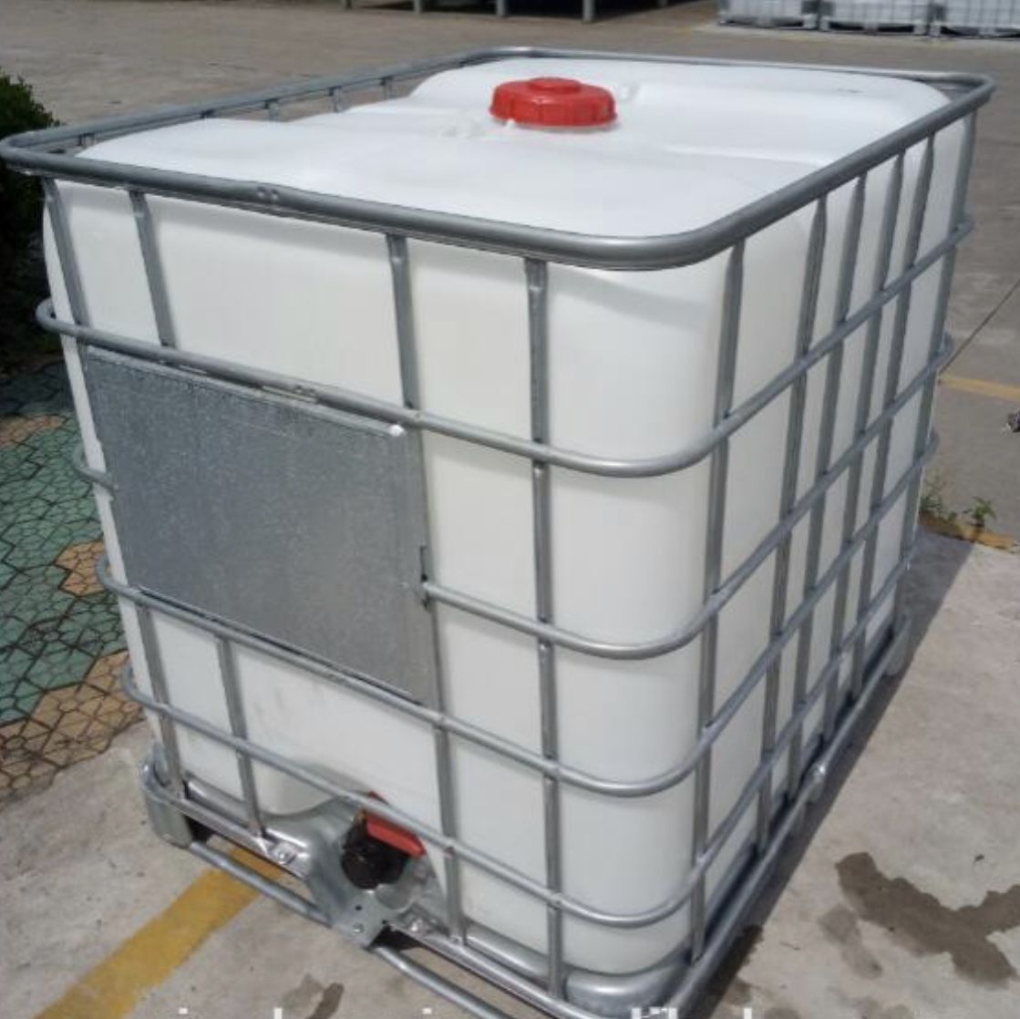 IBC Tote 1000 Liter for Sale in San Diego, CA - OfferUp