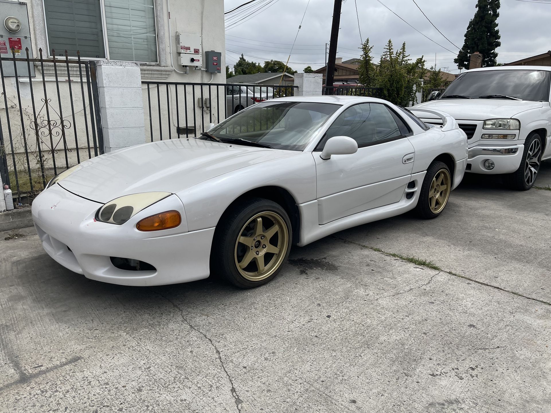 1997 Mitsubishi 3000gt for Sale in Garden Grove, CA - OfferUp