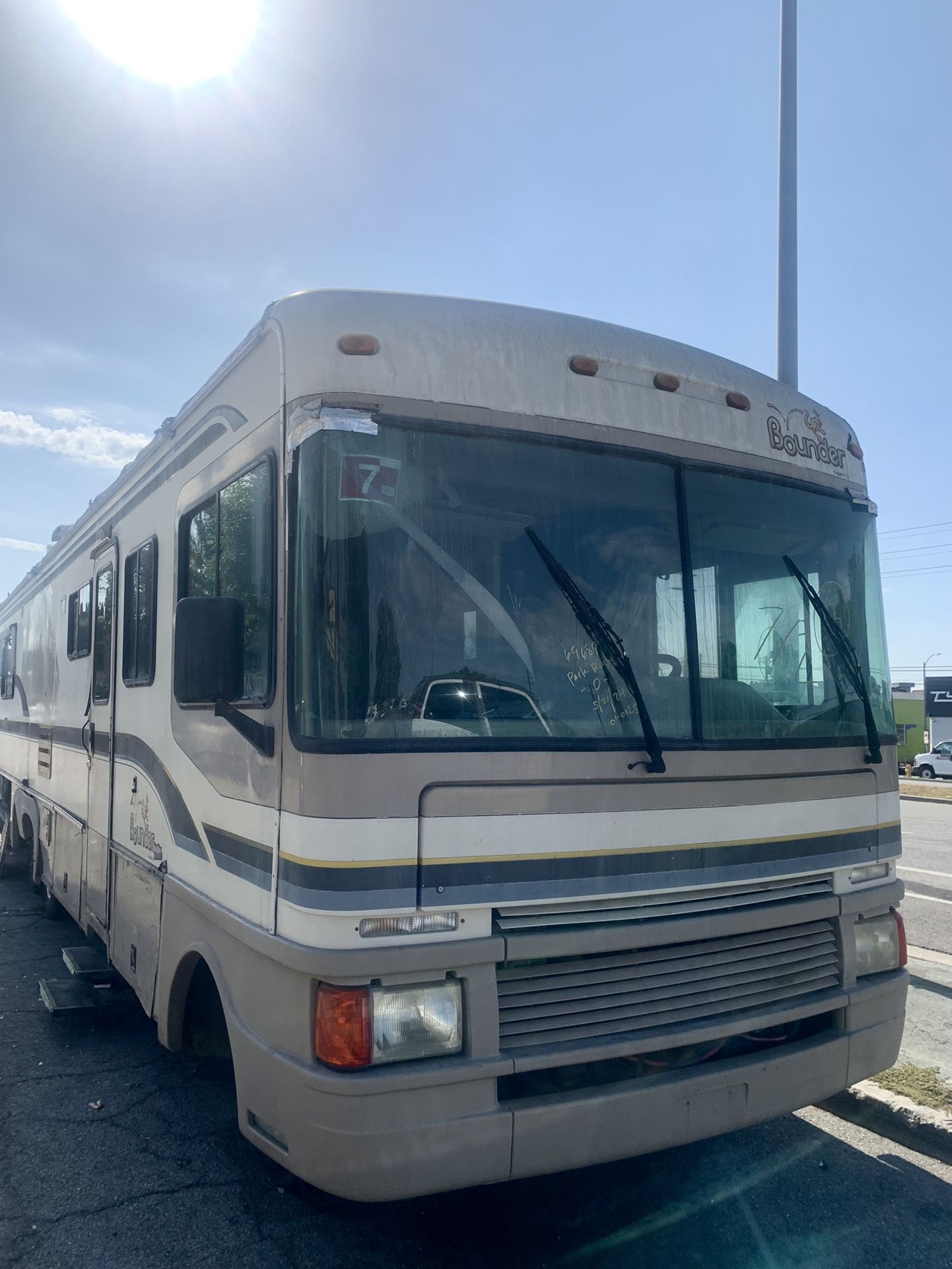 1997 Fleetwood Bounder for Sale in West Hollywood, CA - OfferUp