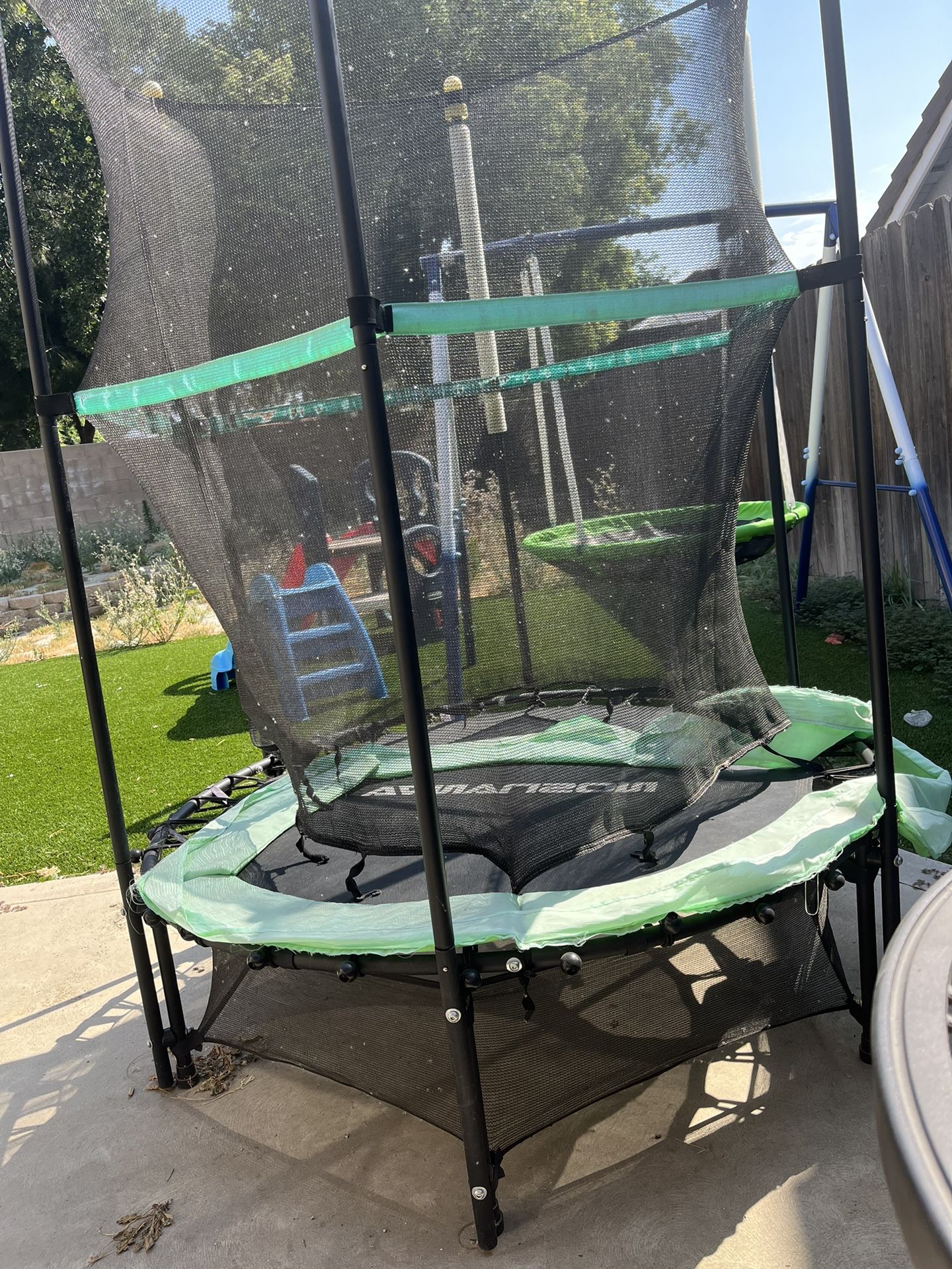 Small Trampoline for Sale in Clovis, CA - OfferUp