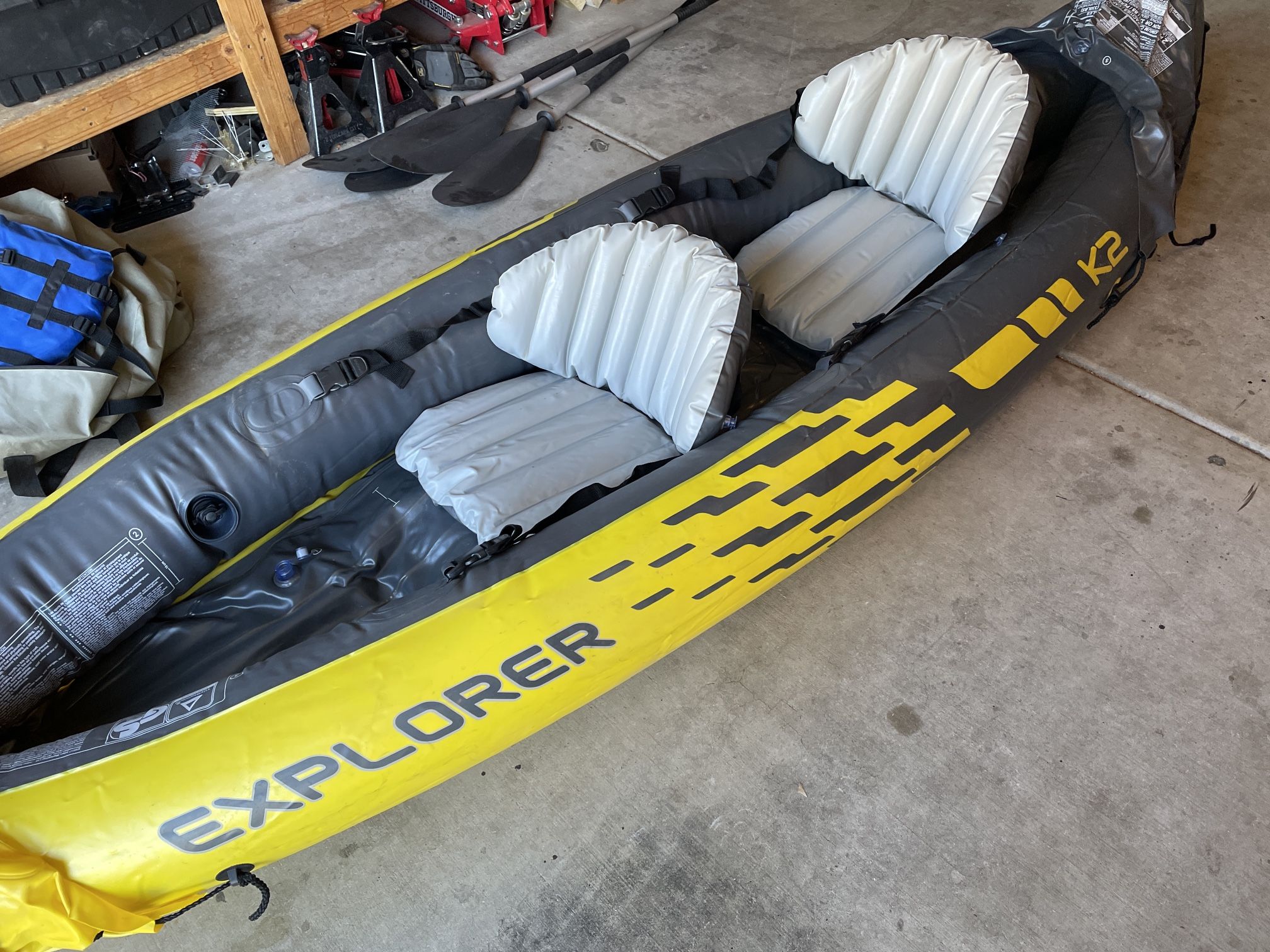 Explorer Inflatable Kayak for Sale in Glendale, AZ - OfferUp